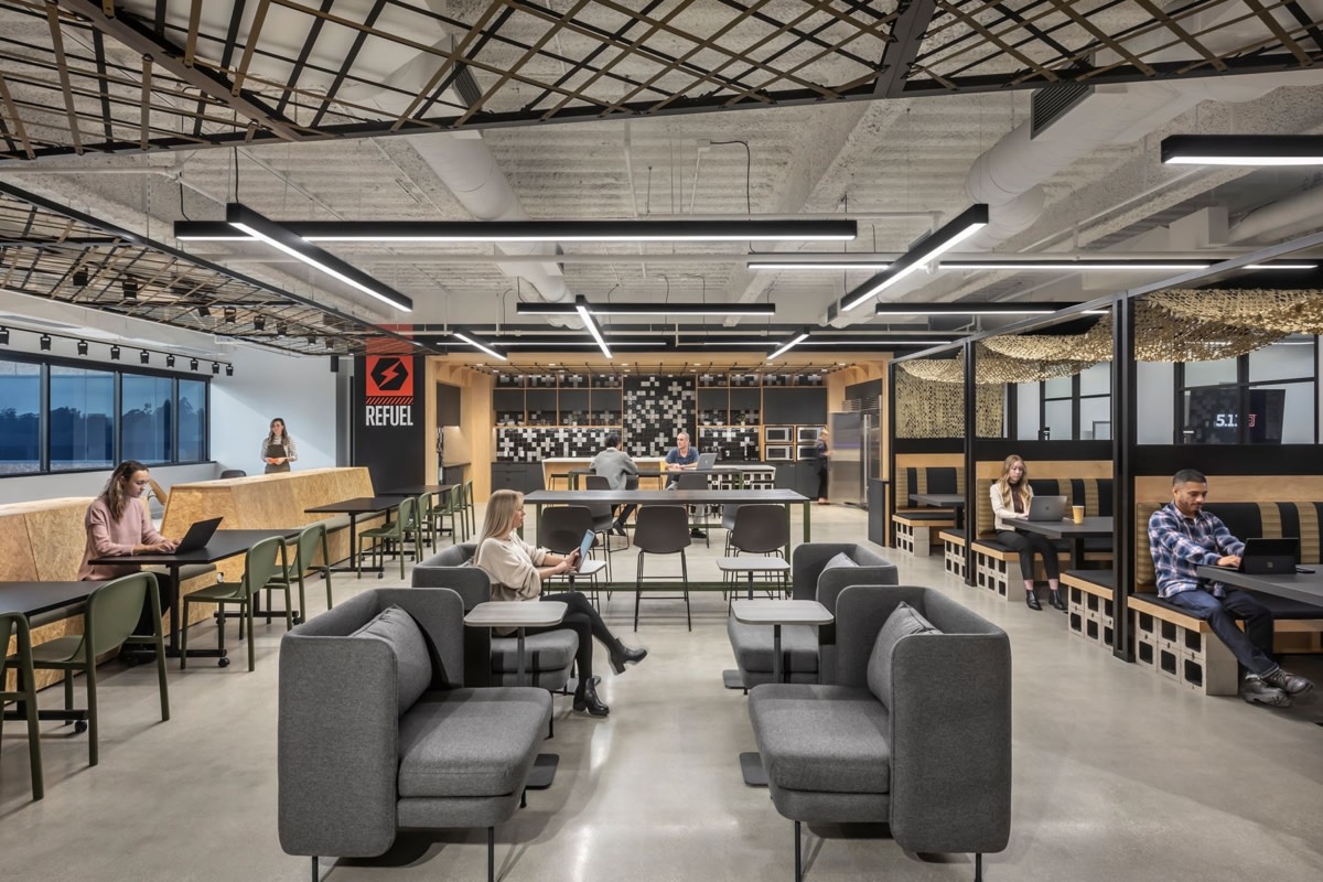 5.11 Tactical Offices - Costa Mesa | Office Snapshots