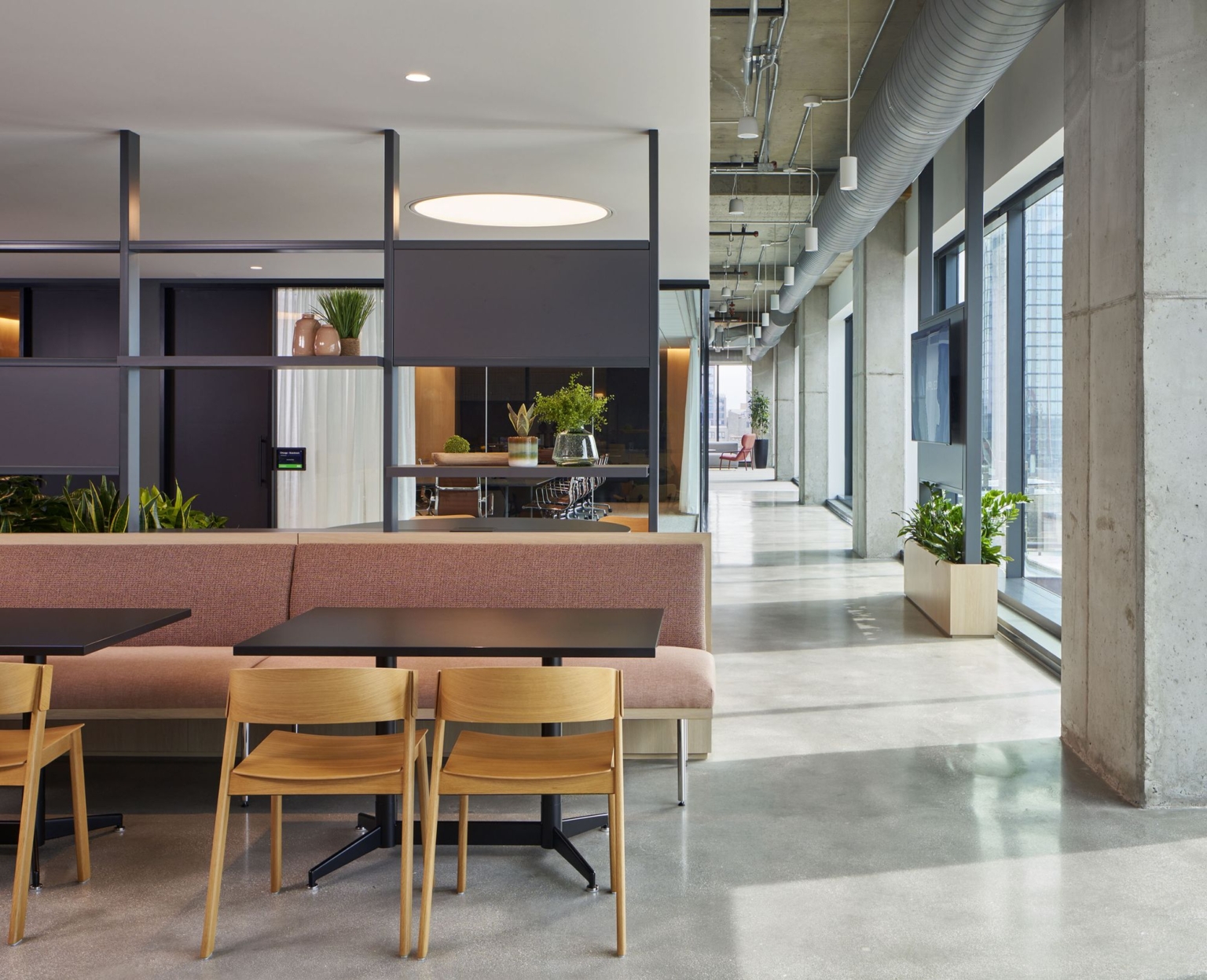 Applied Systems Offices - Chicago | Office Snapshots