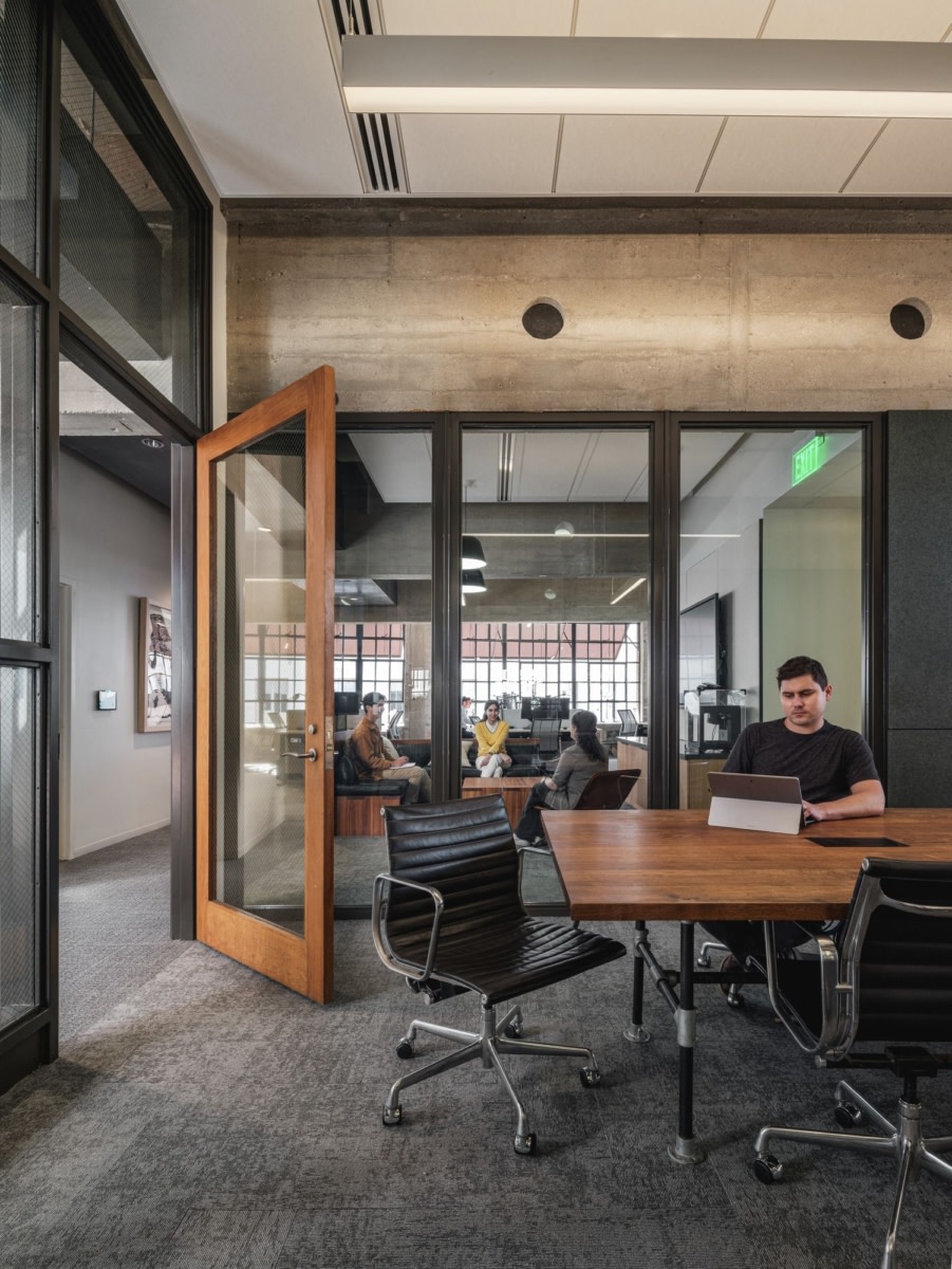 Lake|Flato Offices - San Antonio | Office Snapshots