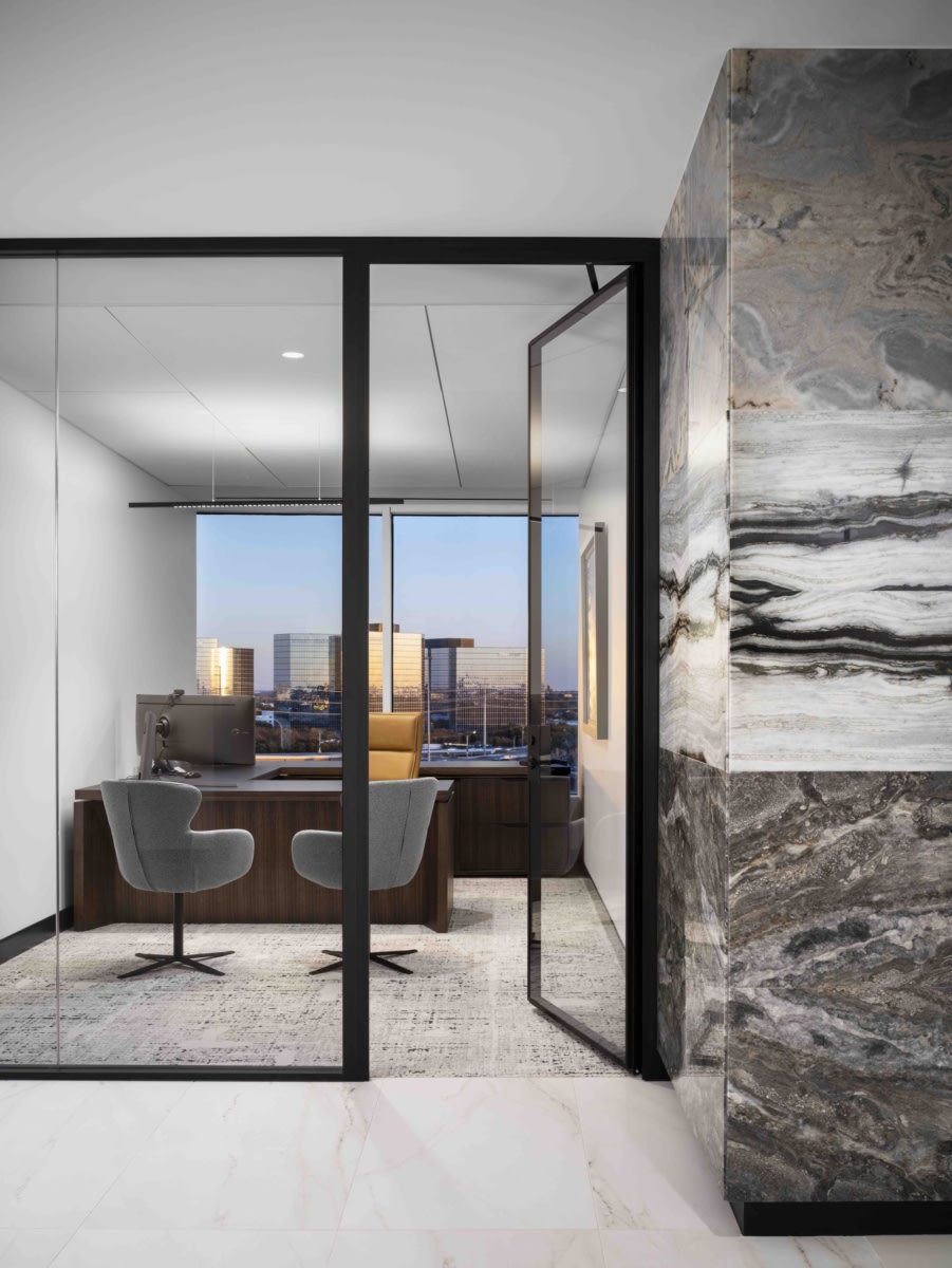 Mohr Capital Offices - Dallas | Office Snapshots