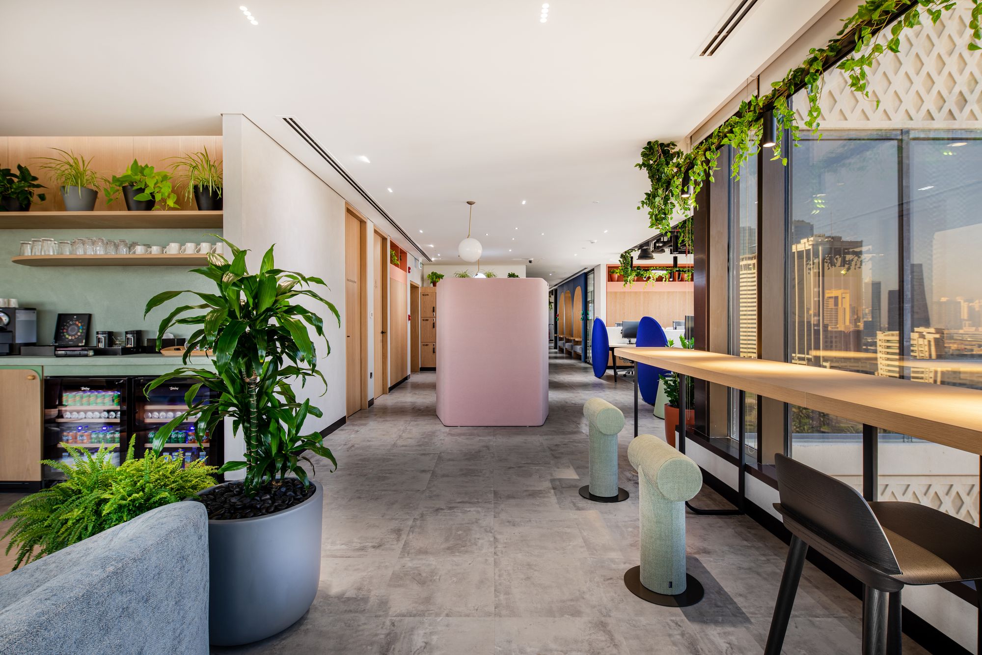 Oliver Wyman Offices - Dubai | Office Snapshots