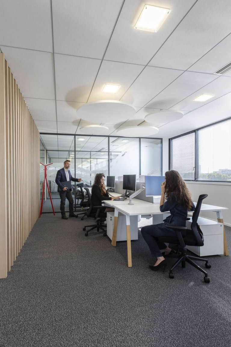 Acer Computer Offices - Paris | Office Snapshots