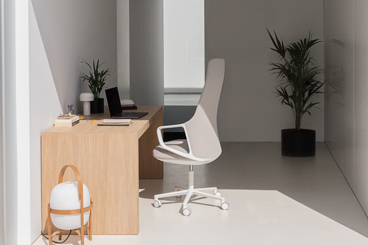 Andreu World Calma | Office Snapshots