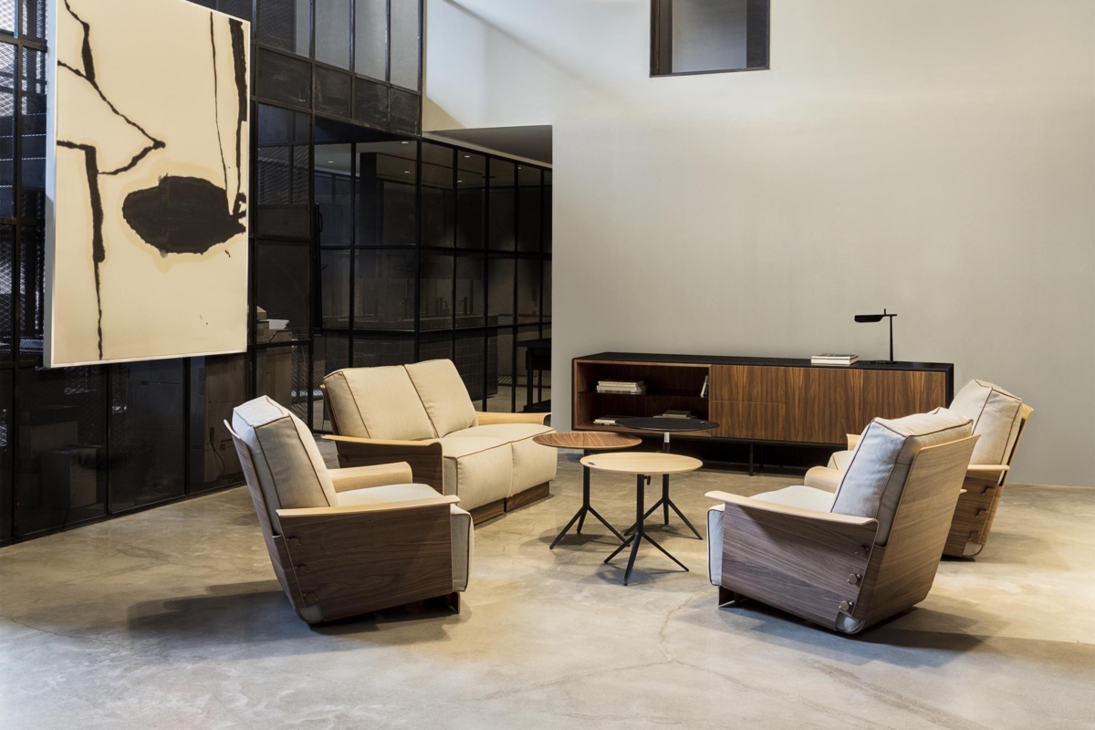 Andreu World Forest Club Sofa | Office Snapshots
