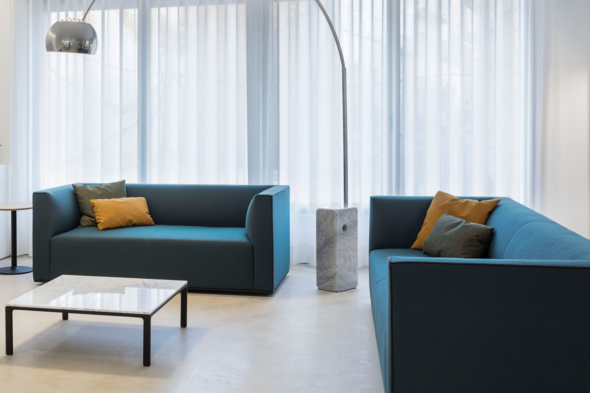 Andreu World Grand Raglan | Office Snapshots