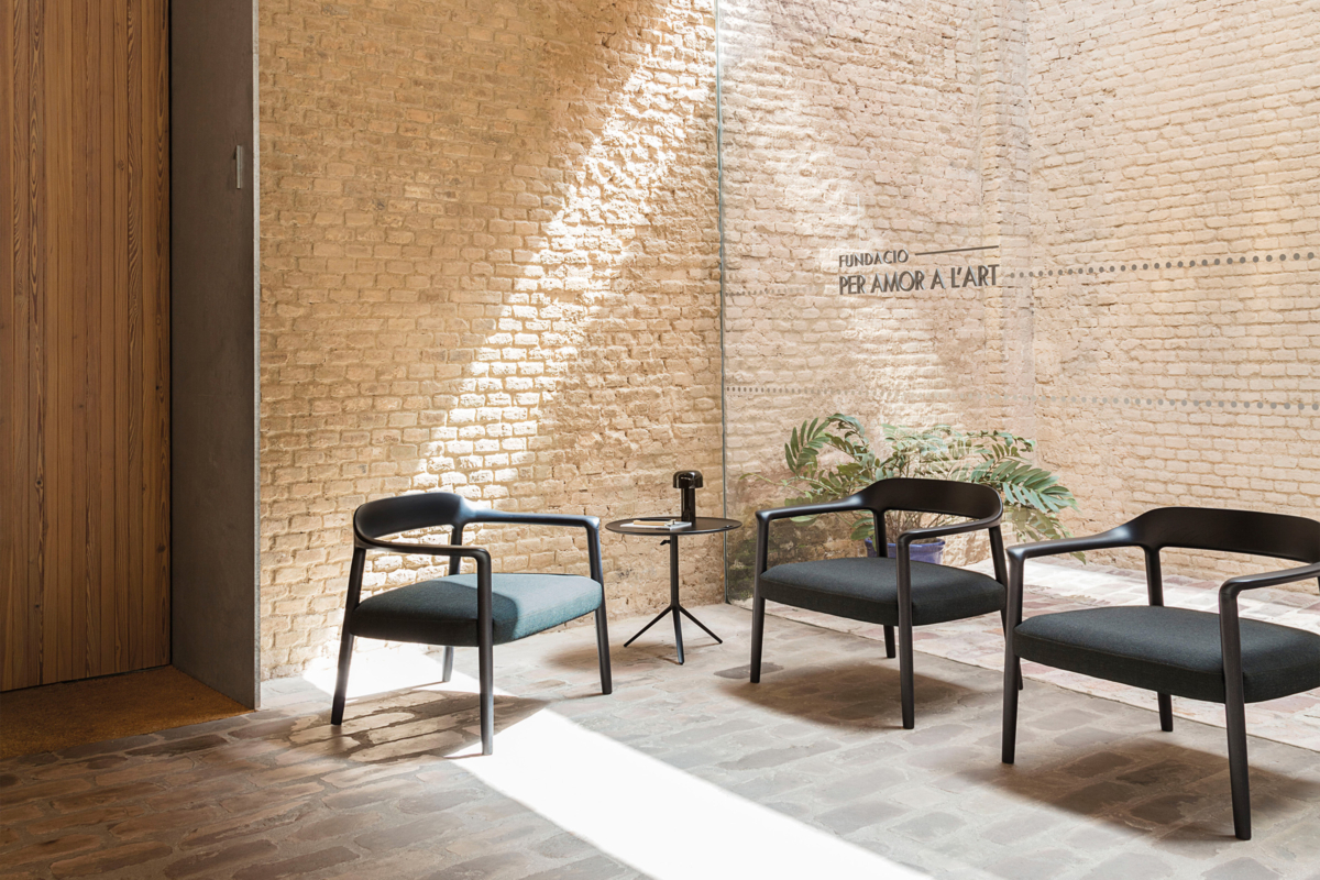 Andreu World Liceo | Office Snapshots