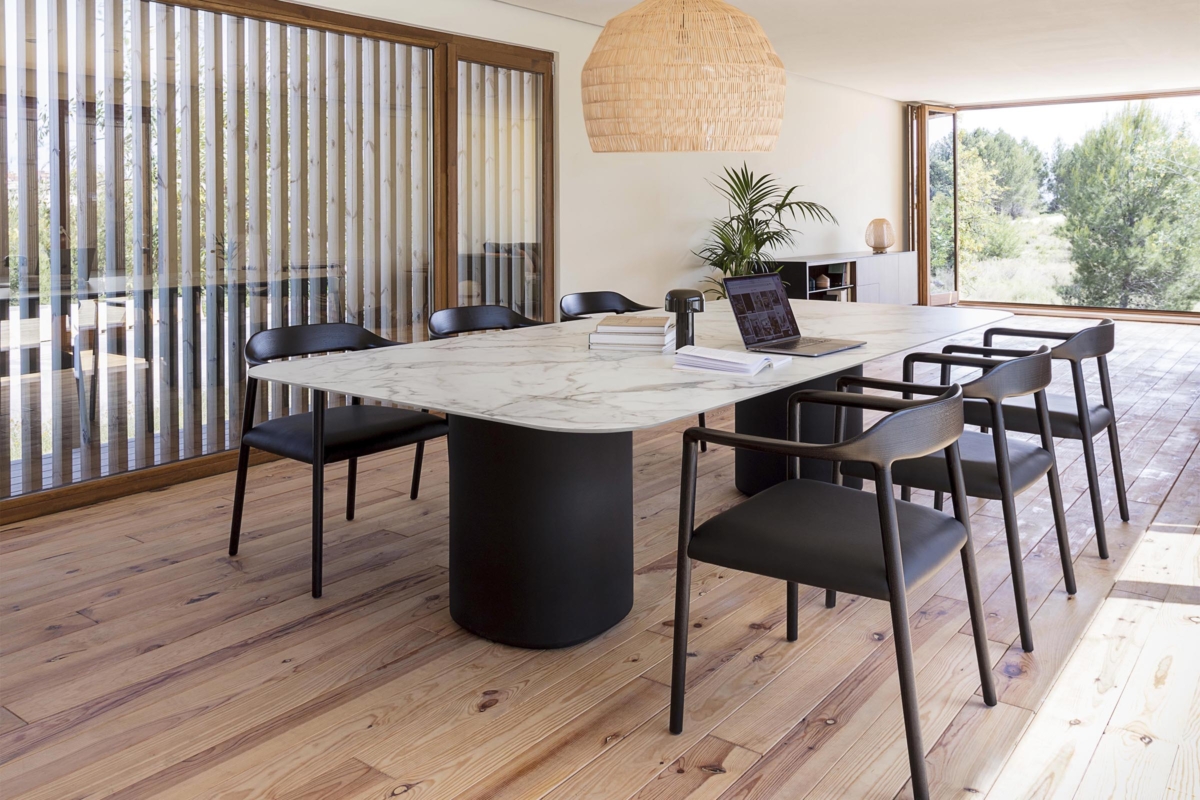 Andreu World Solid Conference Table | Office Snapshots