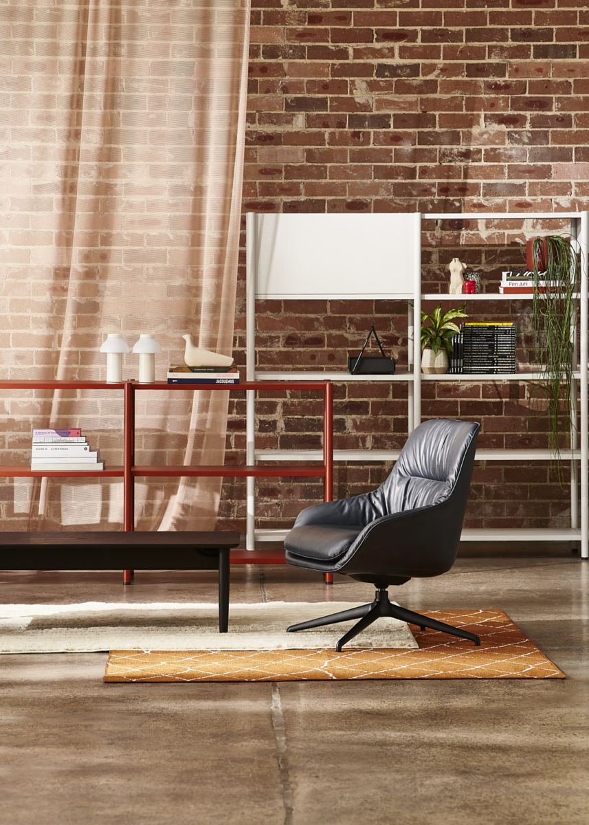Zenith Jac 4-star Lounge Chair | Office Snapshots