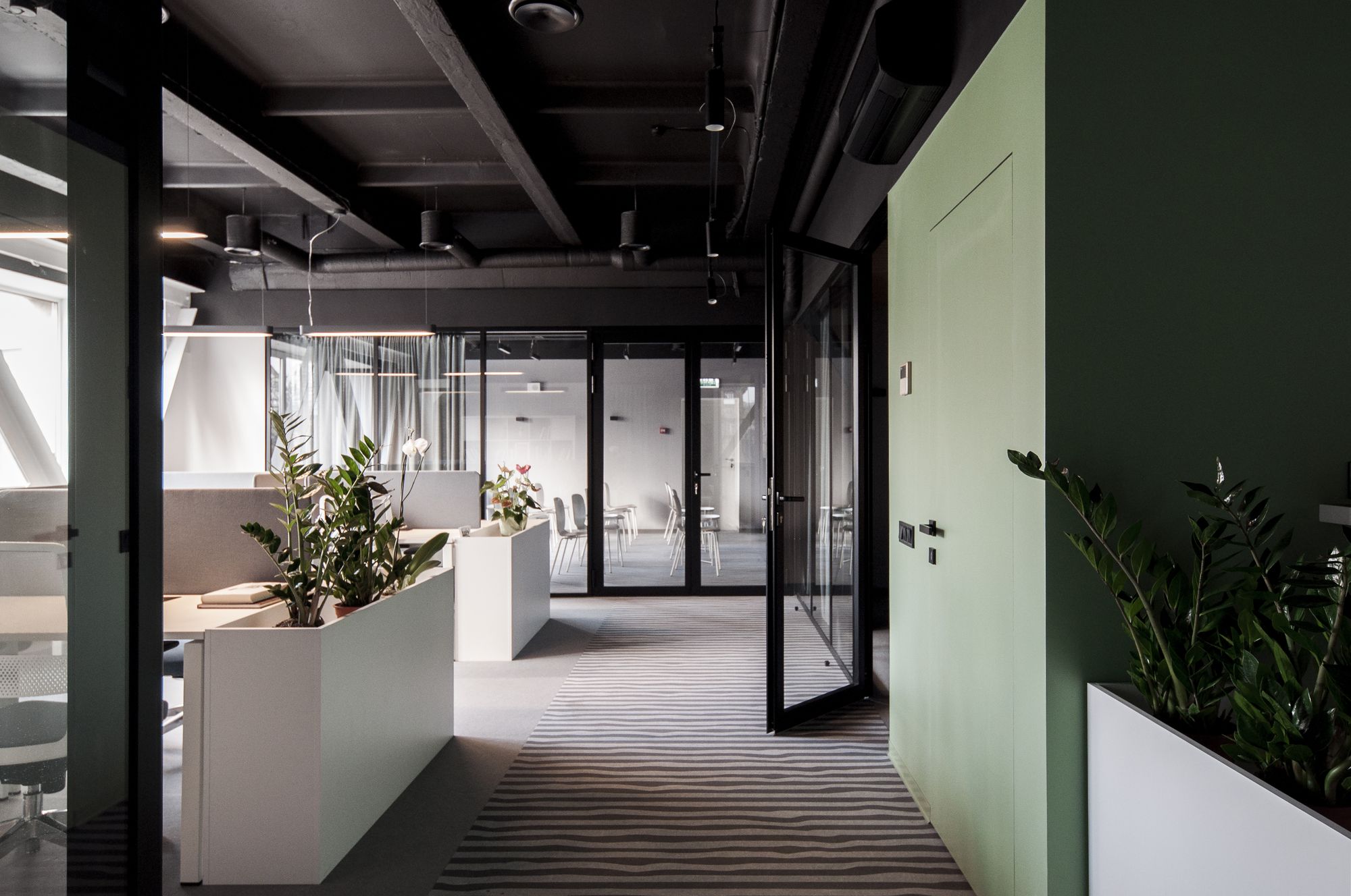 Private Charitable Foundation Offices - Kyiv | Office Snapshots