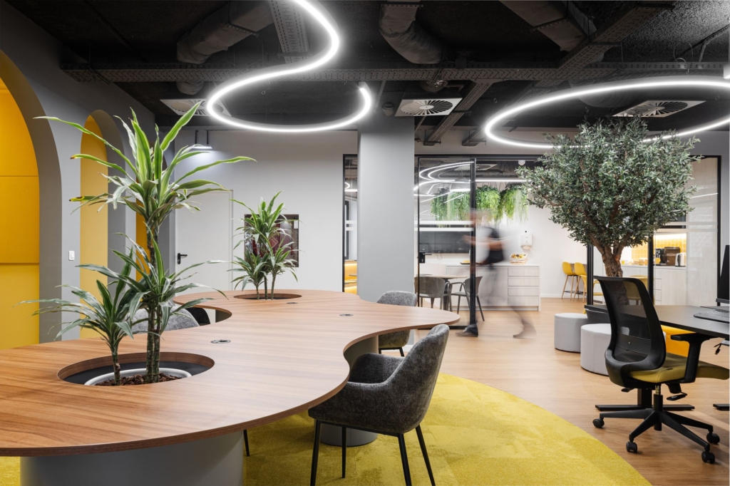 Swiss Post Offices - Lisbon | Office Snapshots