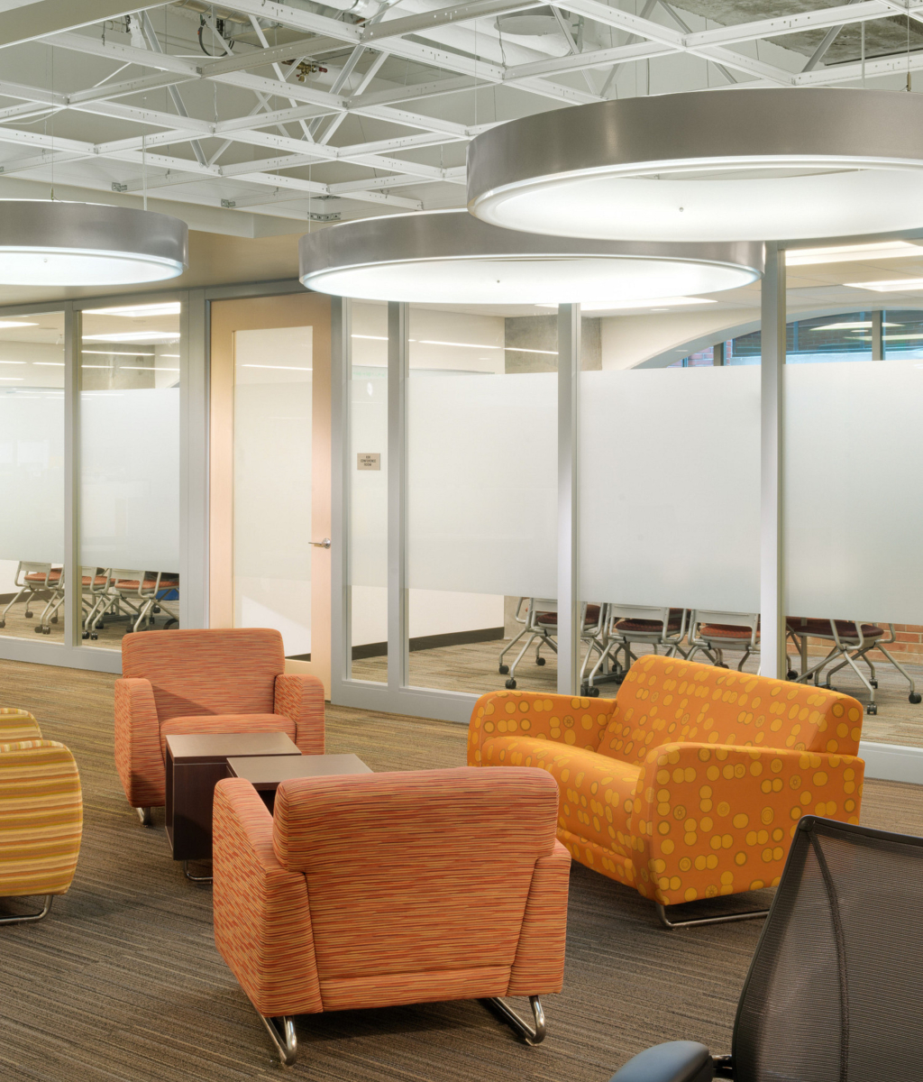 KI Sela Lounge Furniture | Office Snapshots