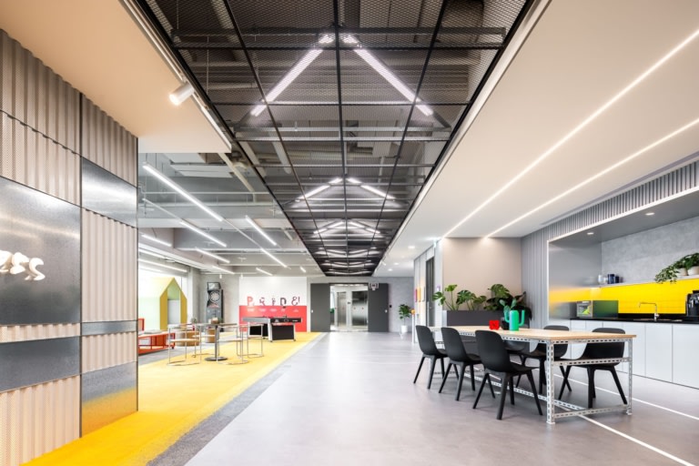 DBS Bank Offices - Taipei | Office Snapshots