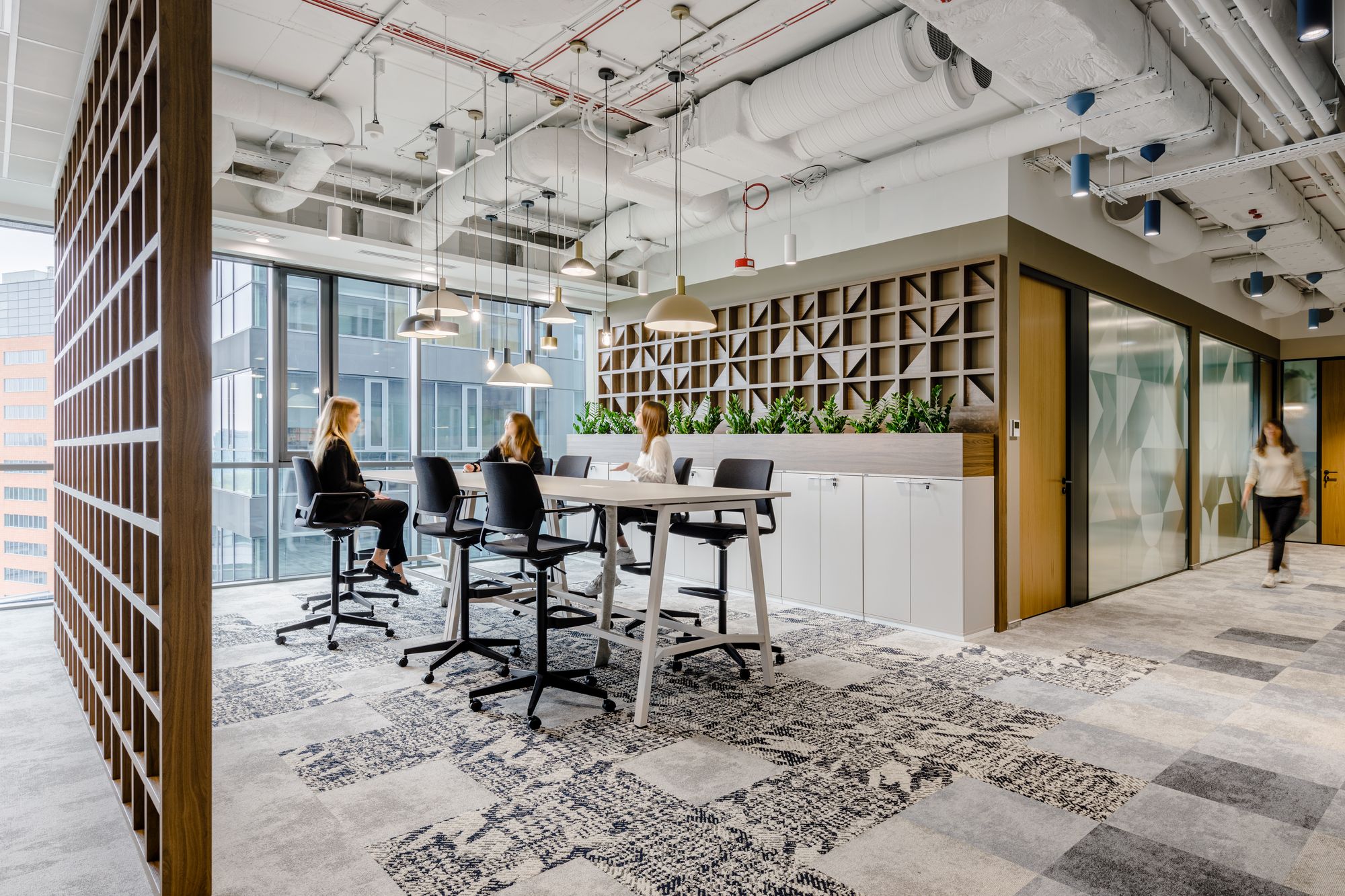 Farnell Offices - Krakow | Office Snapshots