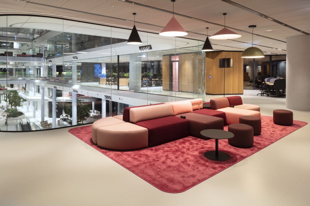 MOL Group Headquarters - Budapest | Office Snapshots