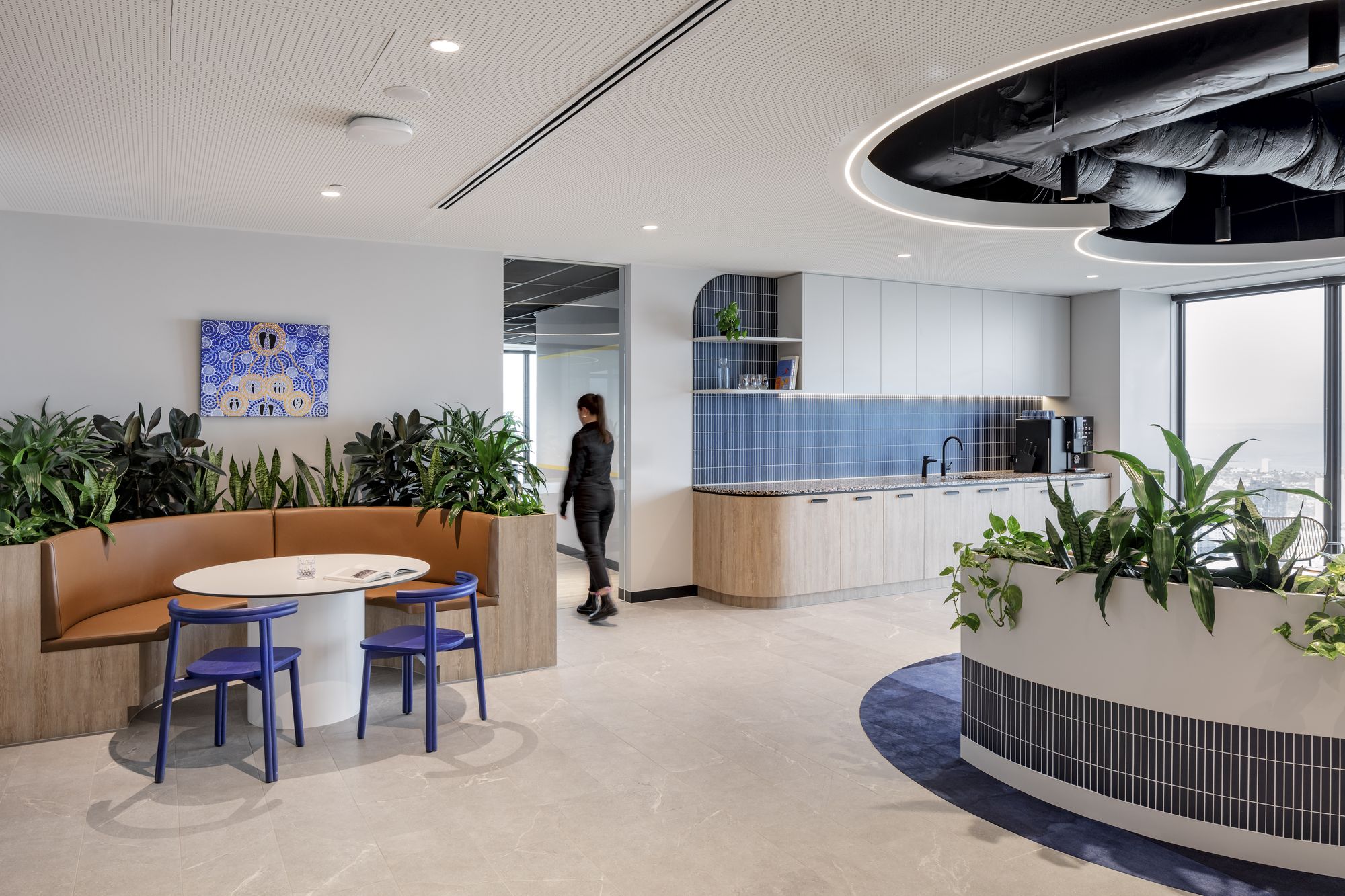 Visa Offices - Melbourne | Office Snapshots
