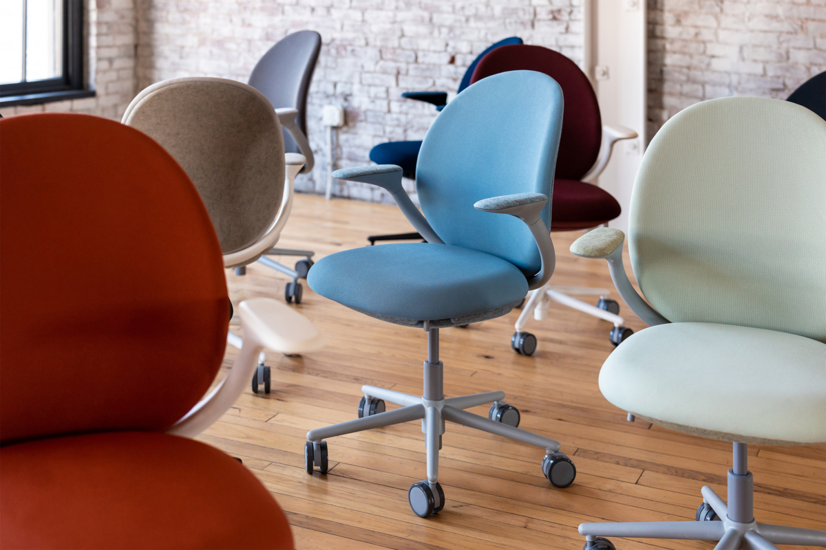 KFI Studios Jade | Office Snapshots