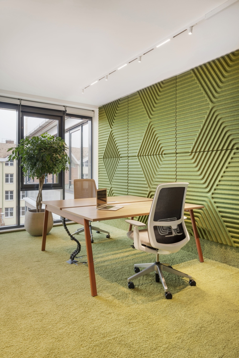 DLA Piper Offices - Budapest | Office Snapshots