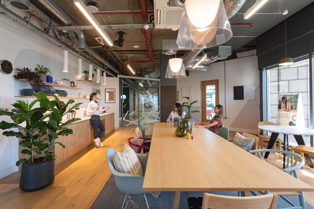 First Love Foundation Offices - London | Office Snapshots