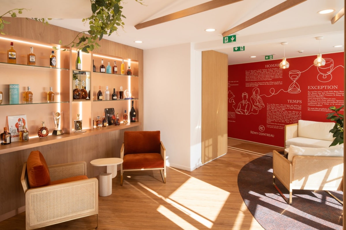 Groupe Rémy Cointreau Offices - Paris | Office Snapshots