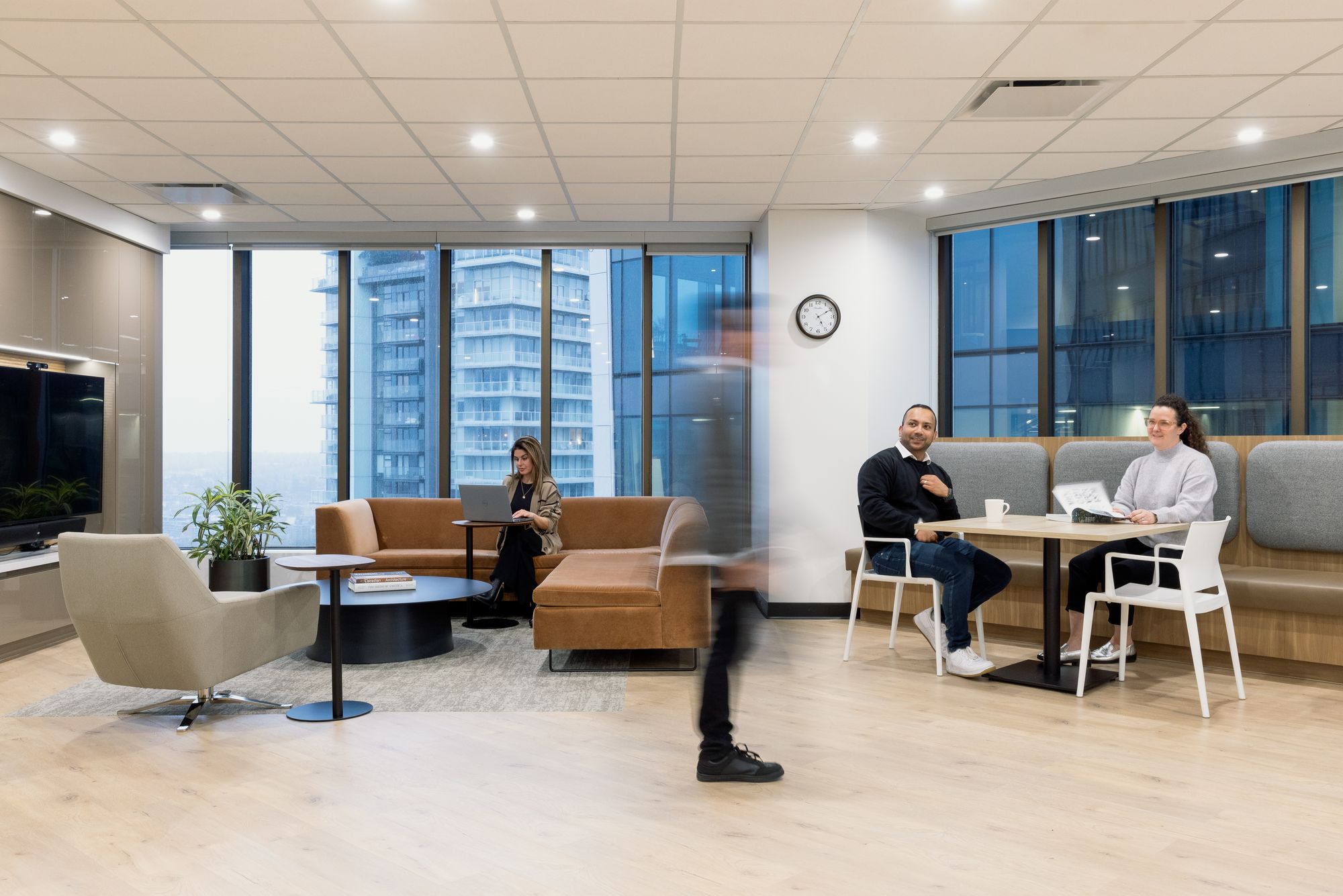 Harper Grey Offices - Vancouver | Office Snapshots