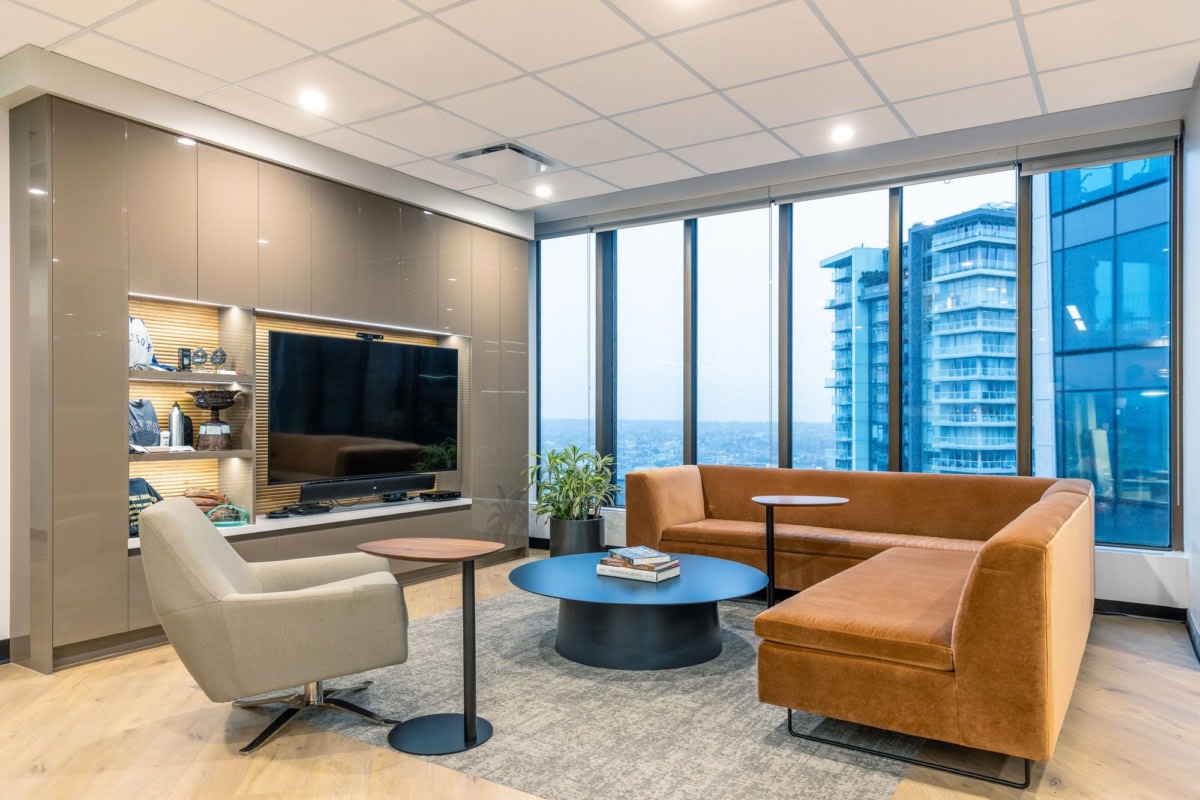 Harper Grey Offices - Vancouver | Office Snapshots