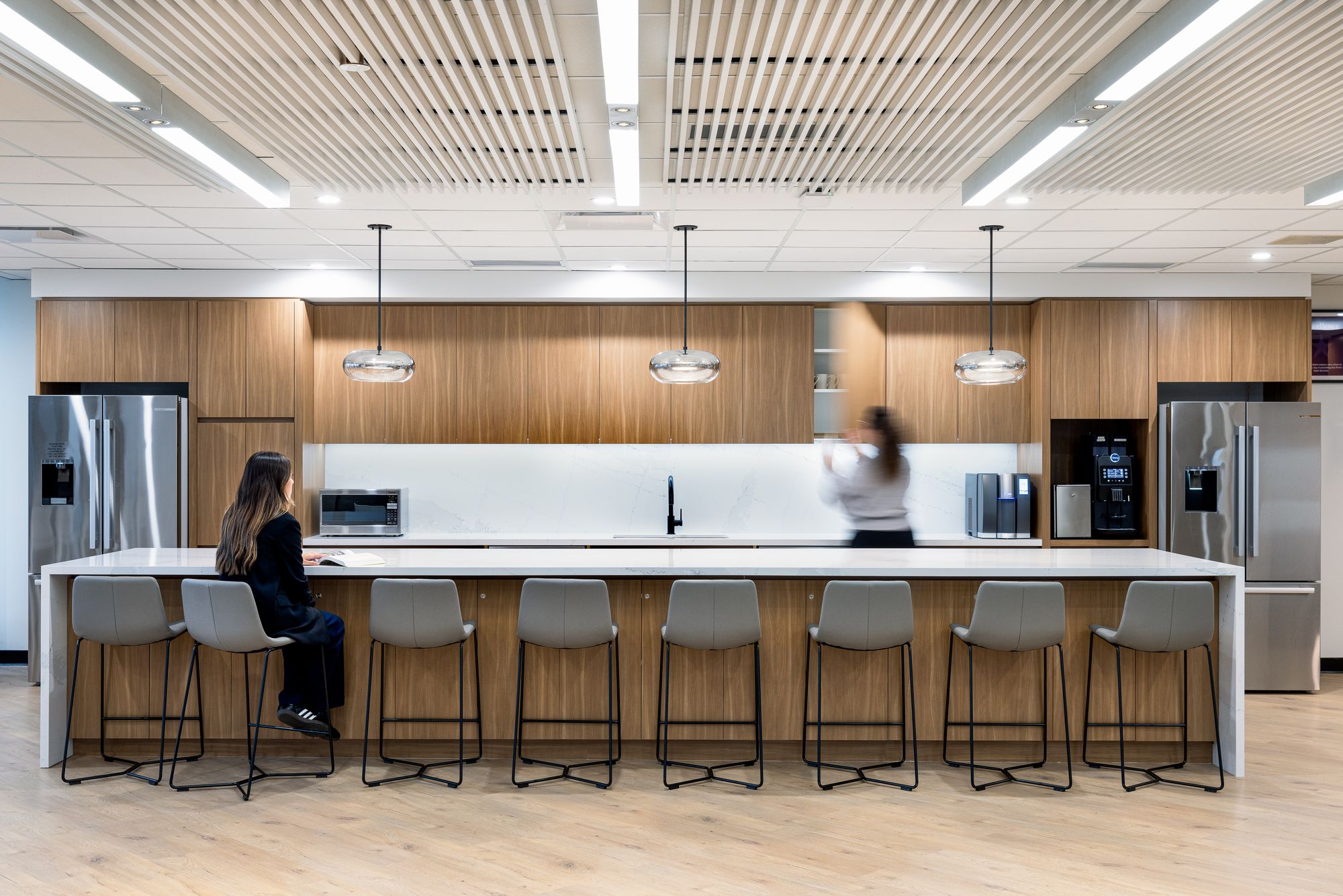 Harper Grey Offices - Vancouver | Office Snapshots