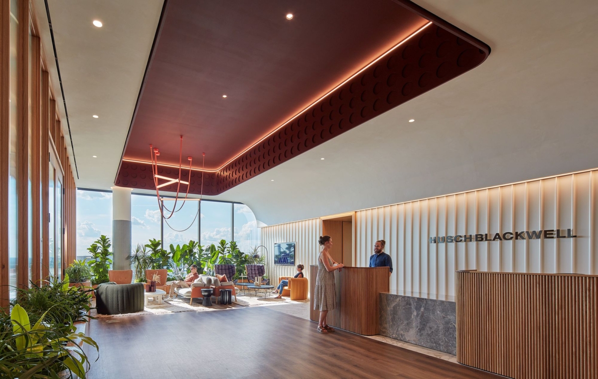 Husch Blackwell Offices - St. Louis | Office Snapshots