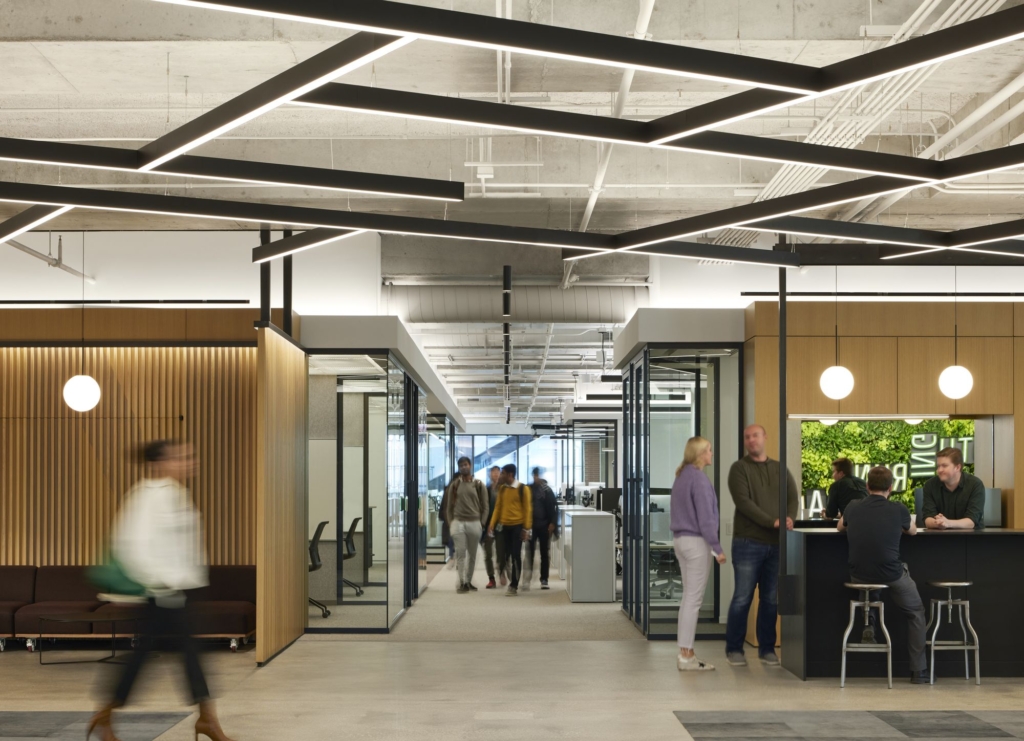 John Deere Offices - Chicago | Office Snapshots