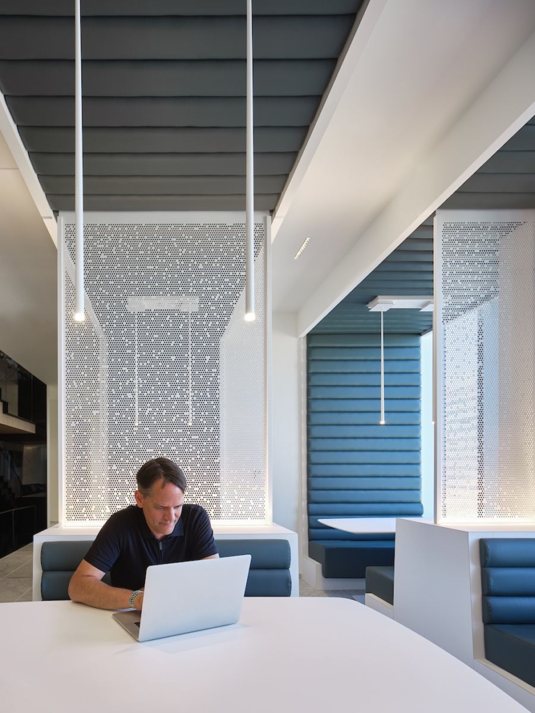 Markowitz Herbold Offices - Portland | Office Snapshots