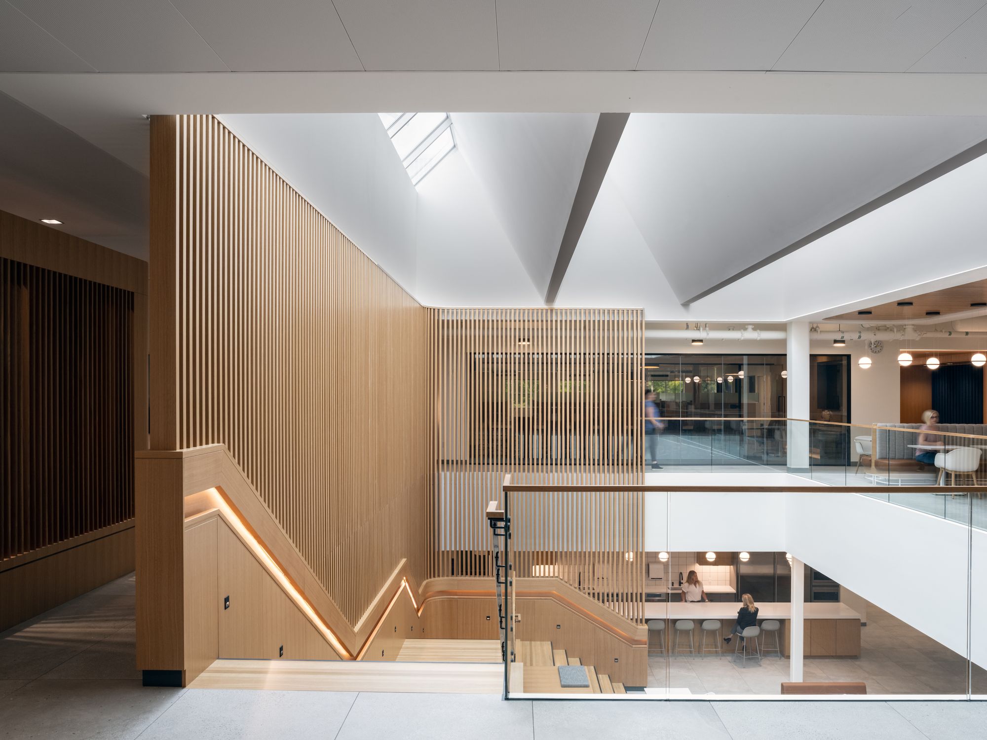 Pacific Source (Health Plans) Offices - Springfield | Office Snapshots