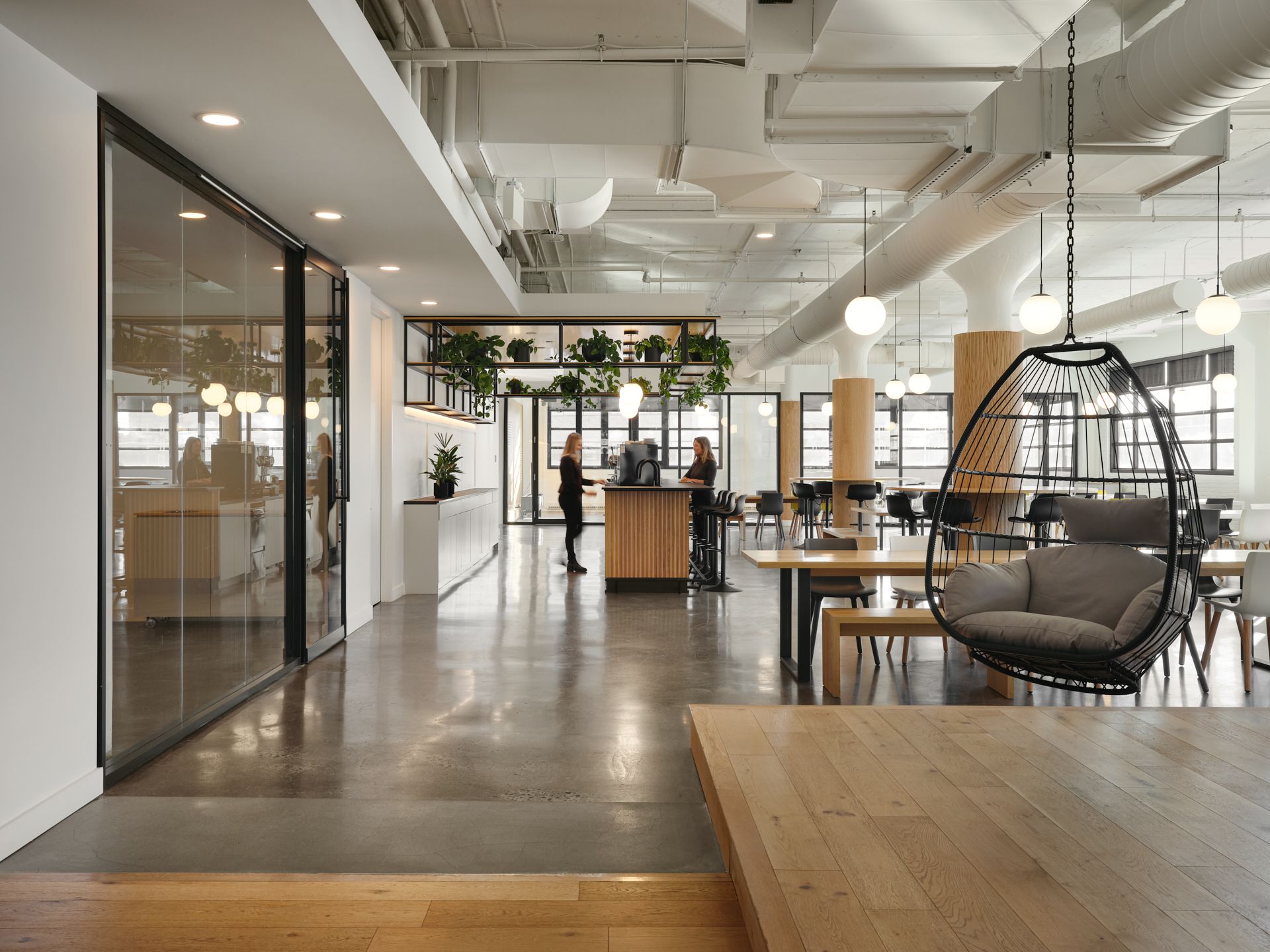 TiMi Offices - Montreal | Office Snapshots