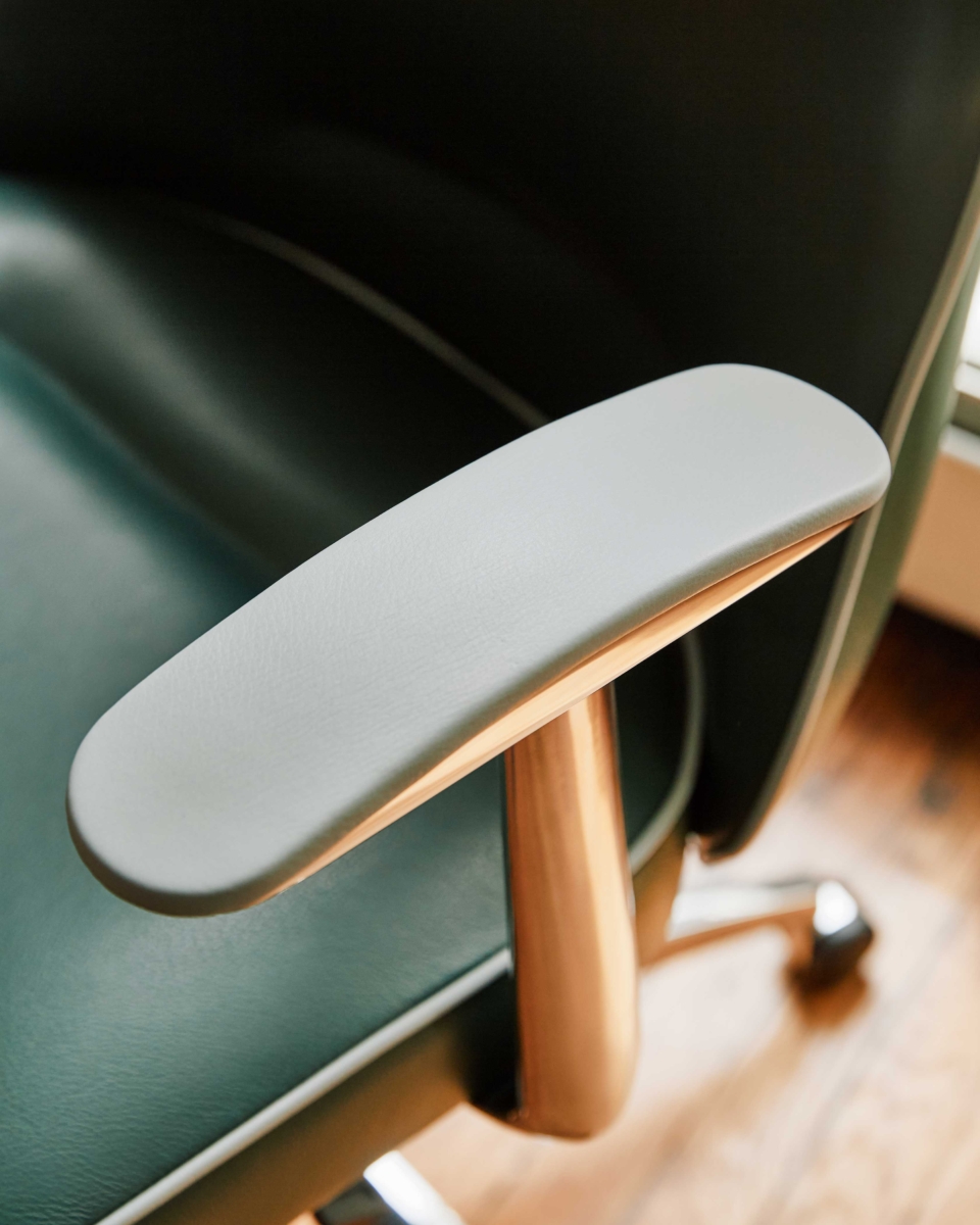 HBF Dove | Office Snapshots