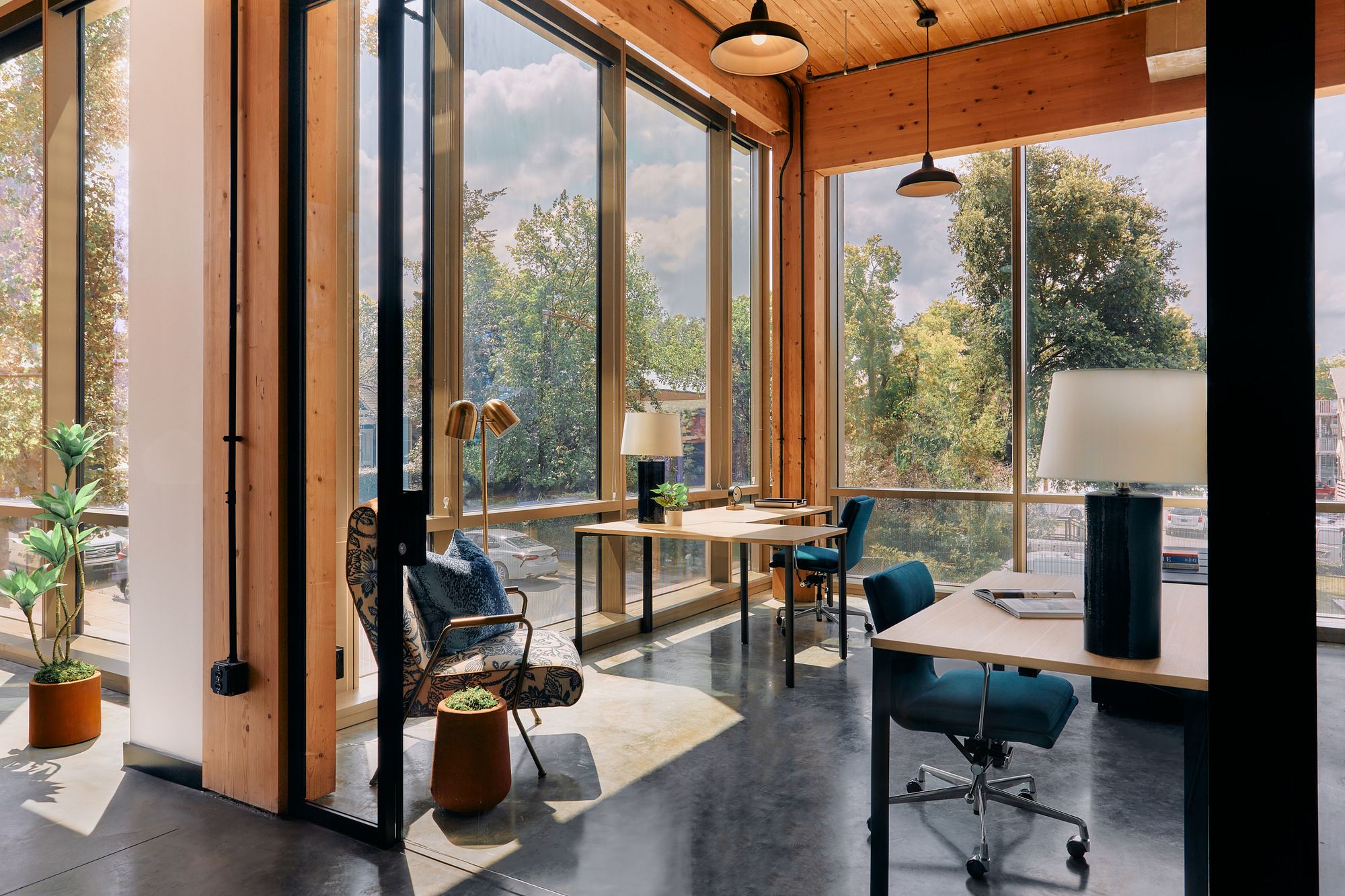 Ampersand Studios Coworking Offices - Nashville | Office Snapshots