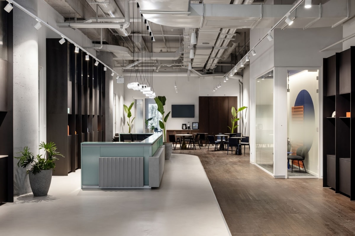 Ashtrom Port Coworking Offices - Bnei Brak | Office Snapshots