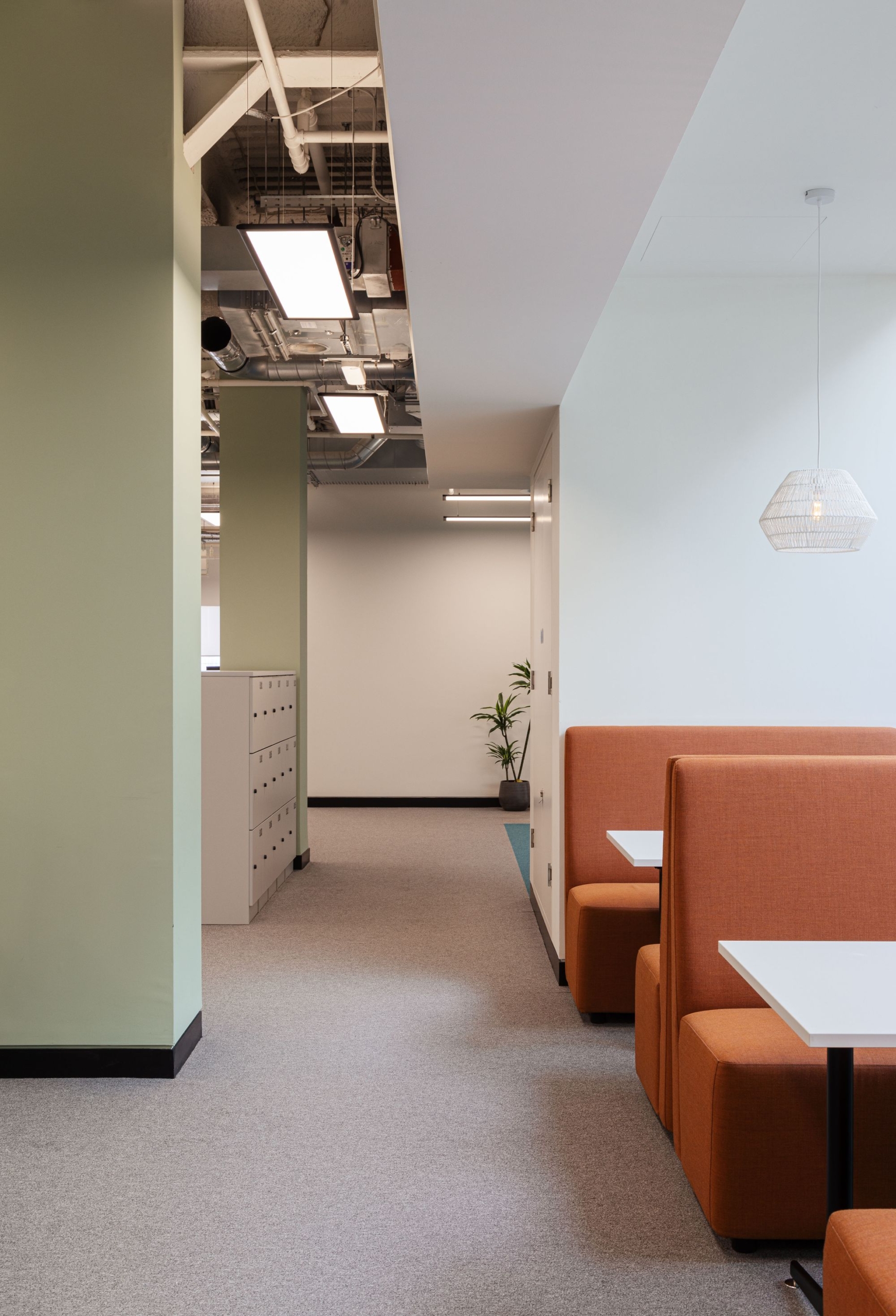 Bally's Interactive Offices - London | Office Snapshots