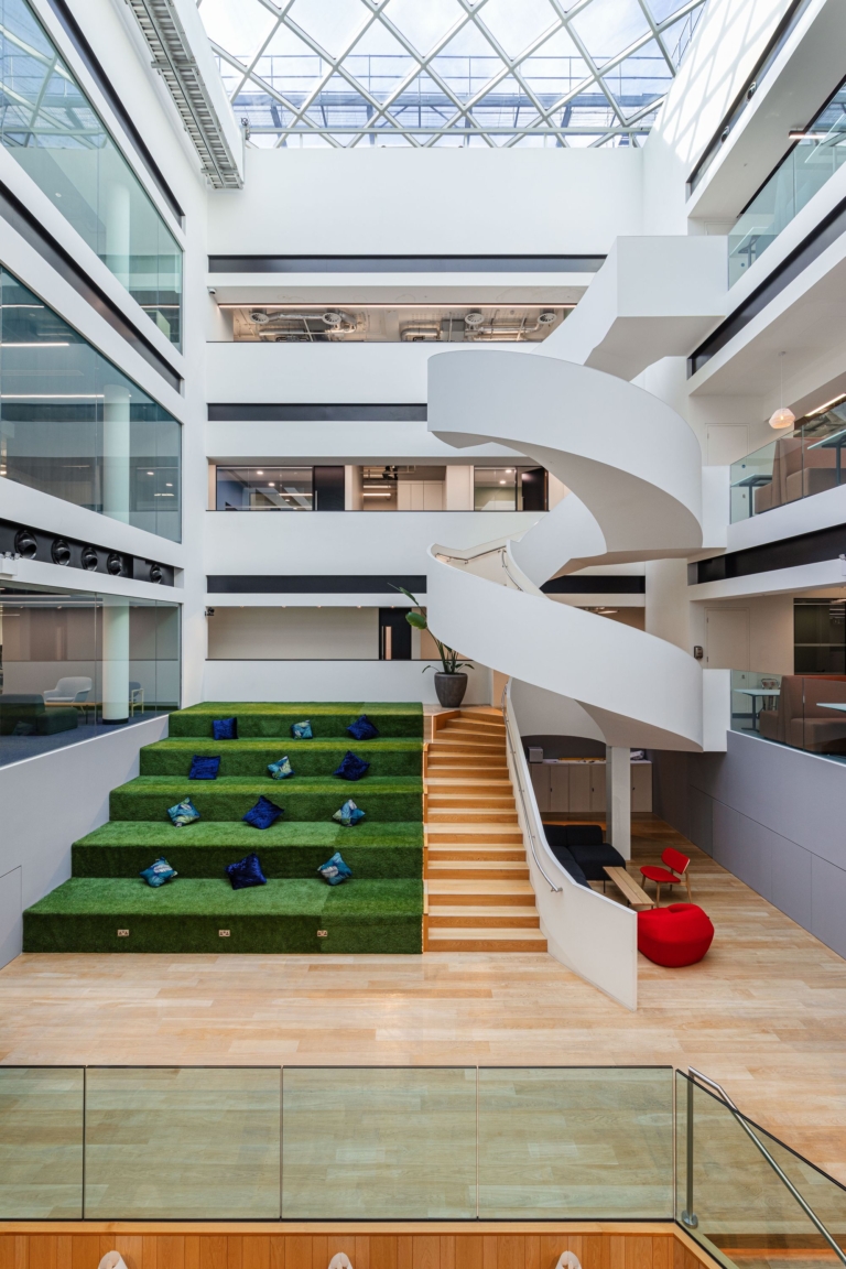 Bally's Interactive Offices - London | Office Snapshots