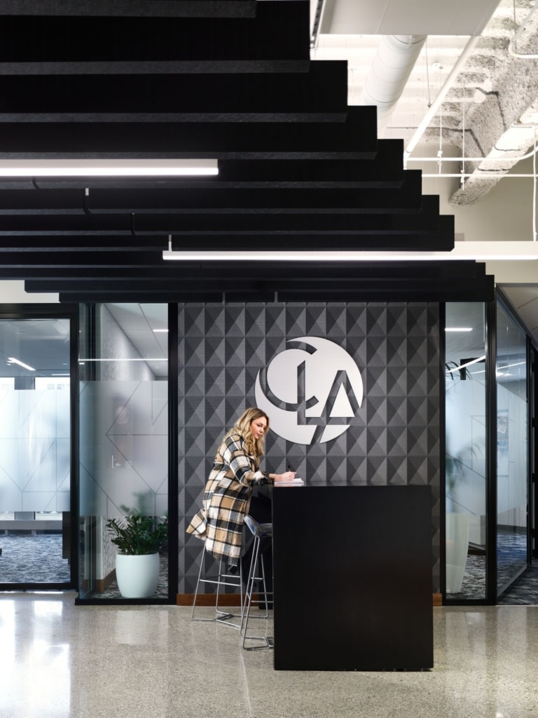 CLA Offices - Oak Brook | Office Snapshots