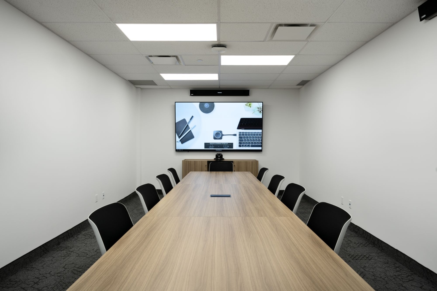 Confidential High-Tech Firm Offices - Ottawa | Office Snapshots