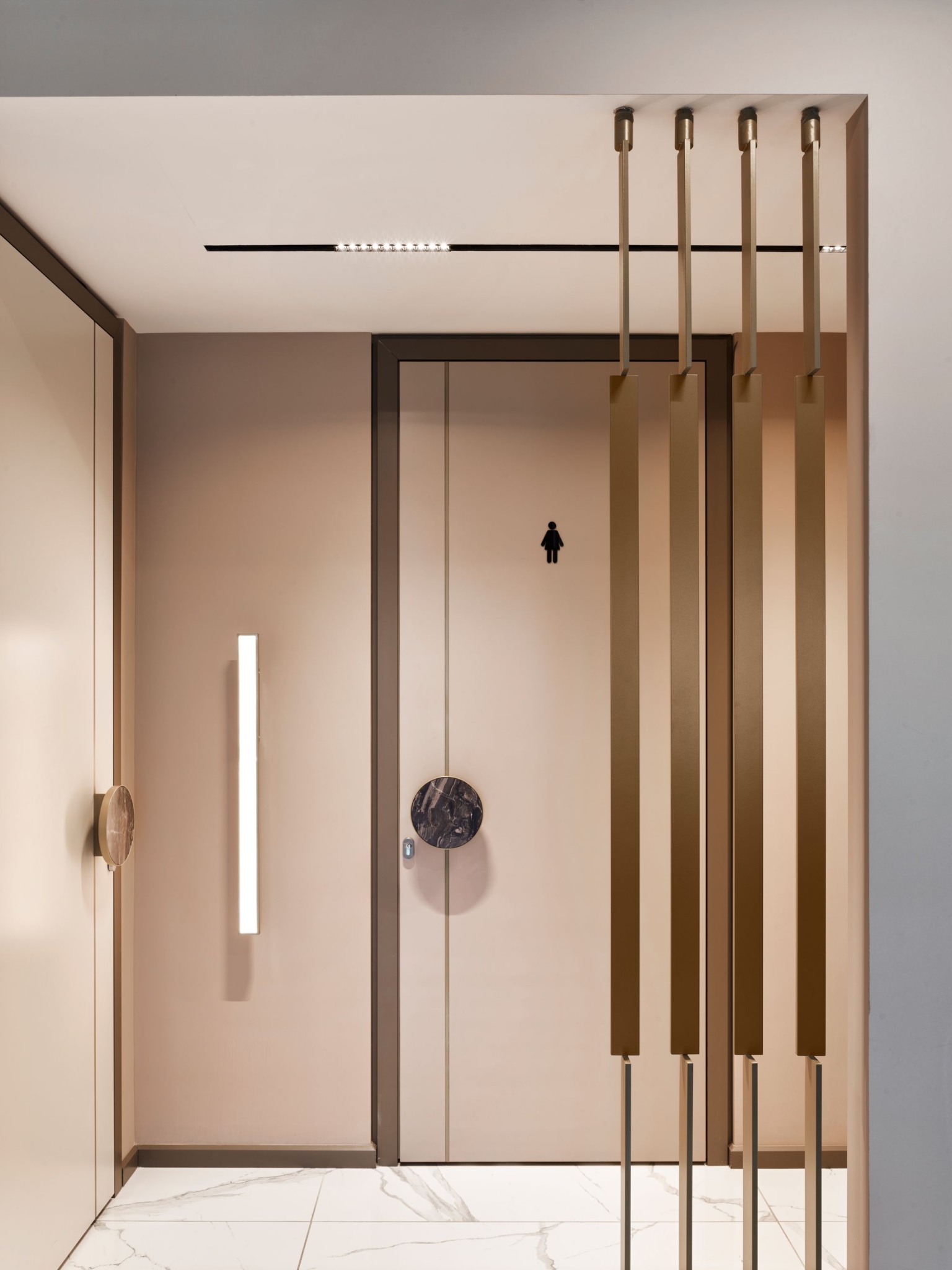 Fonex Cosmetics Offices - Istanbul | Office Snapshots