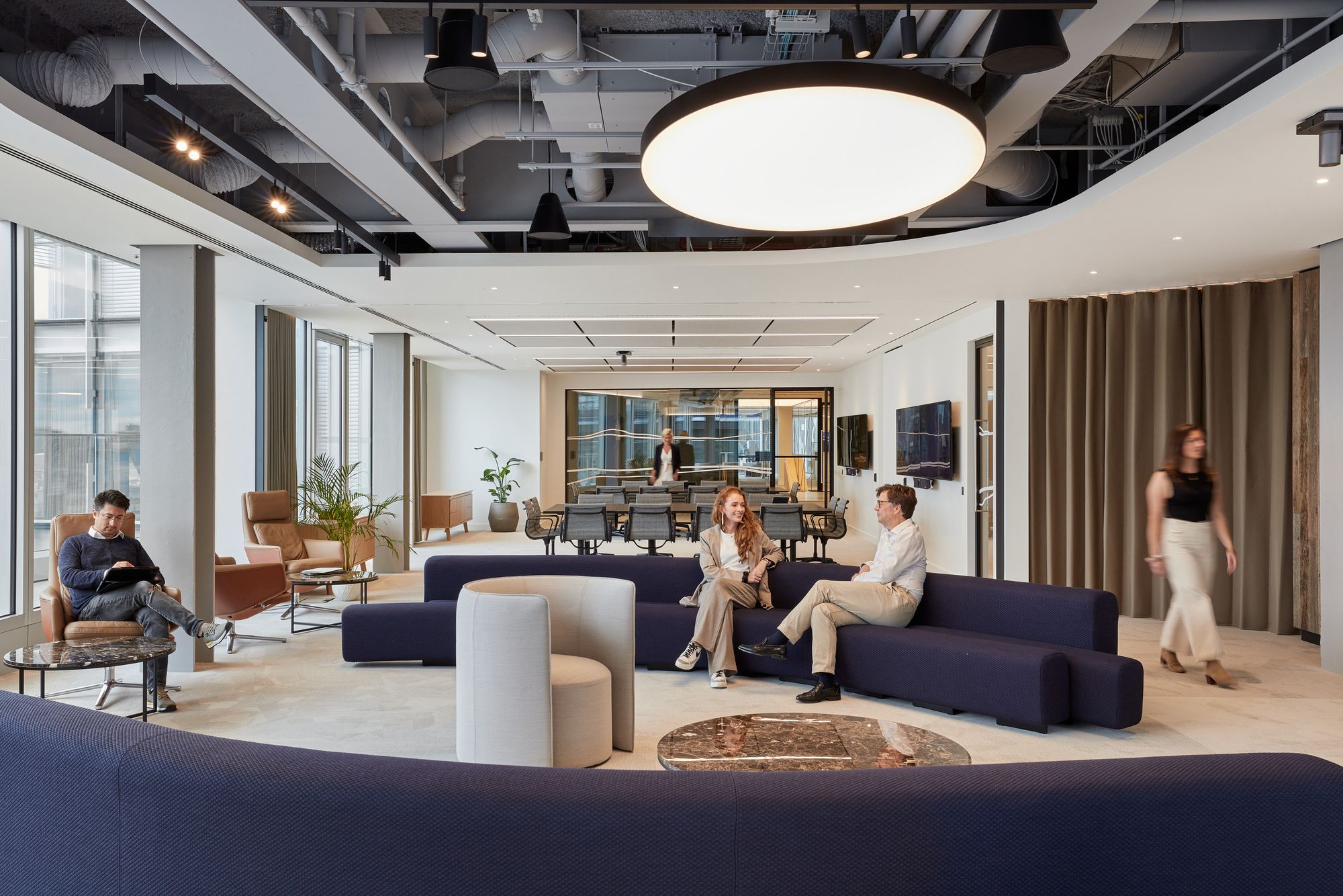 Chris Snook | Photographer | Office Snapshots