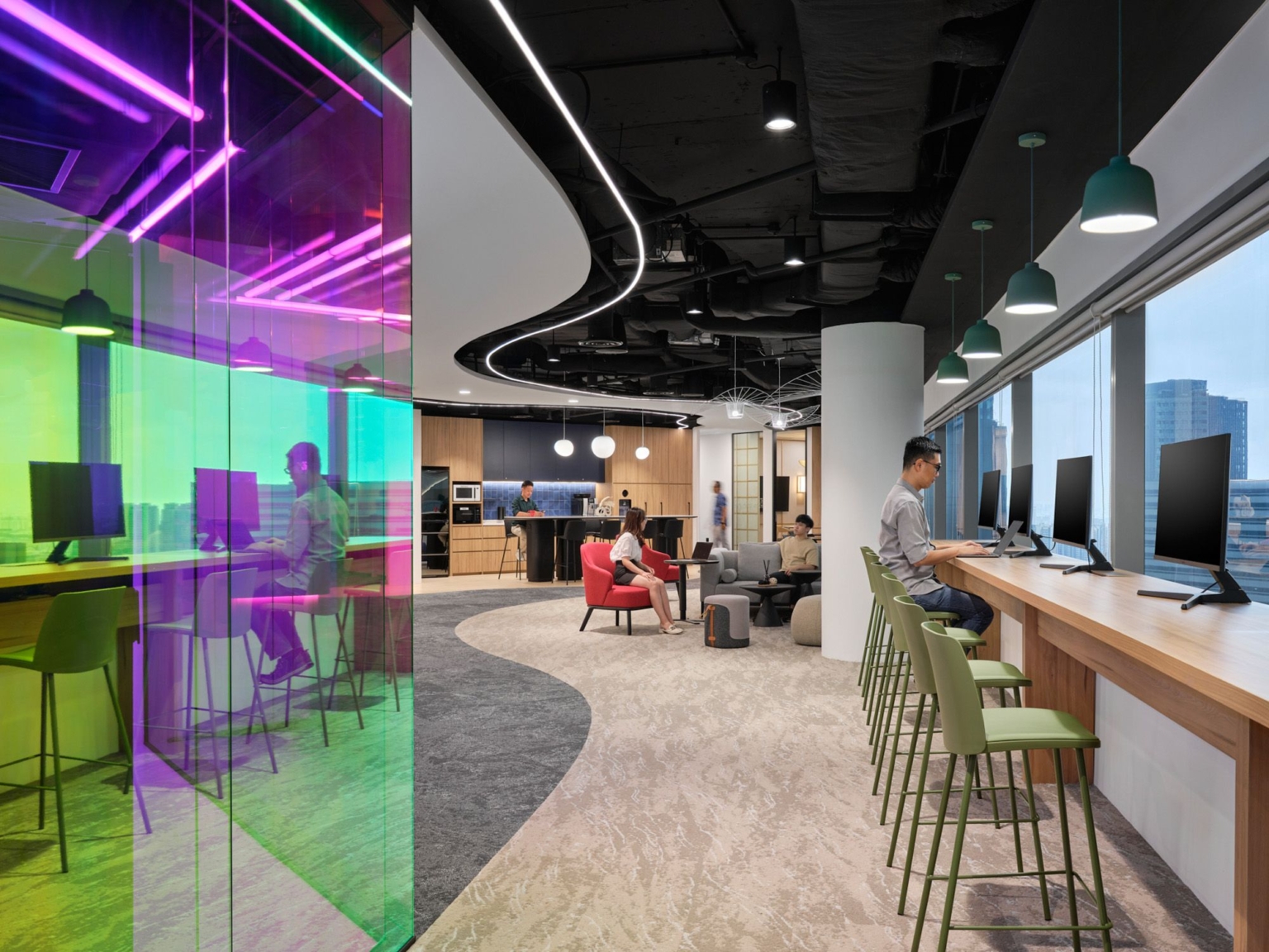 Hitachi Vantara Offices - Singapore | Office Snapshots