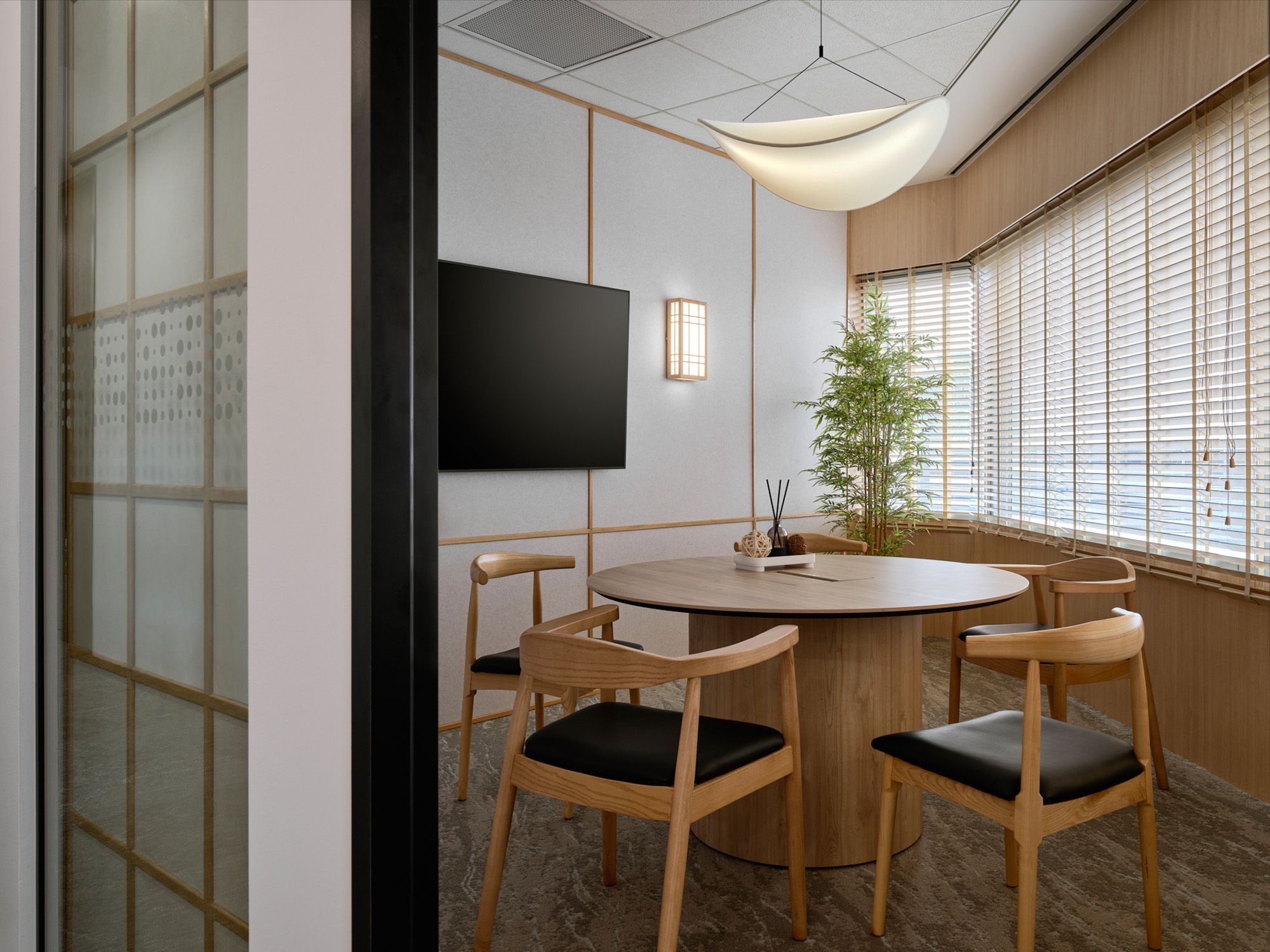 Hitachi Vantara Offices - Singapore | Office Snapshots