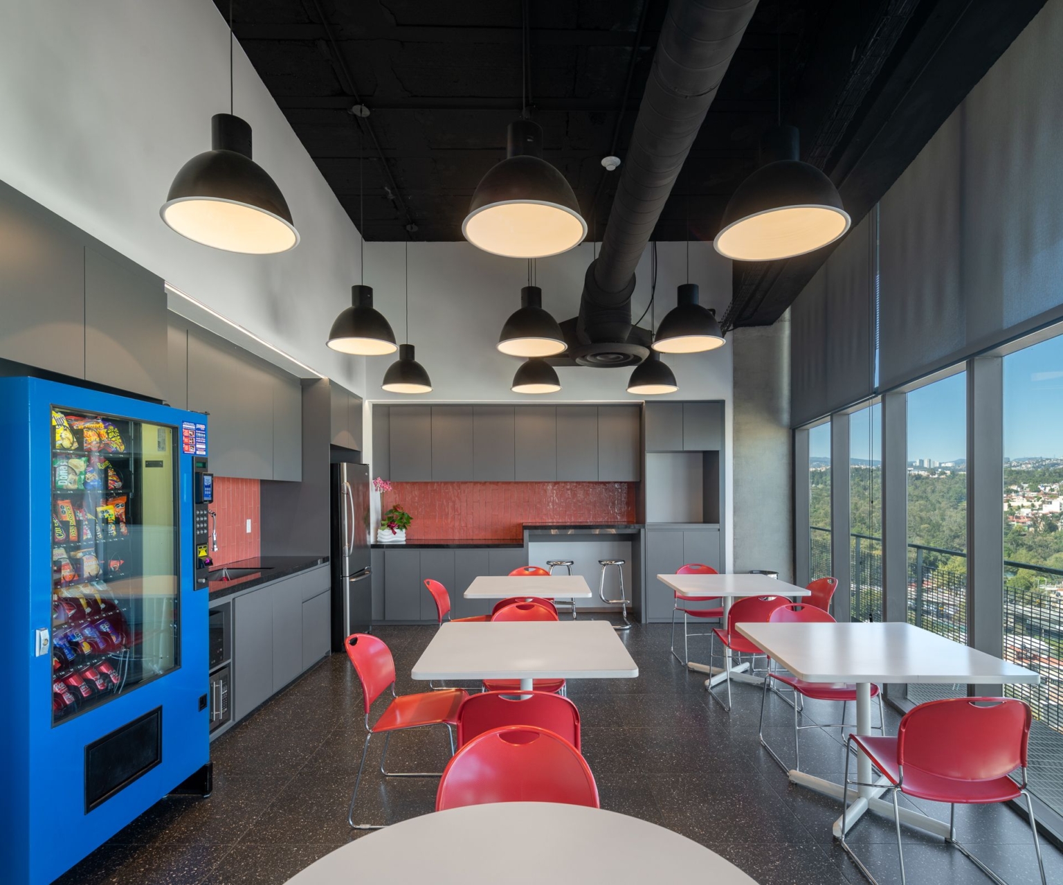 Revlon Offices - Mexico City | Office Snapshots