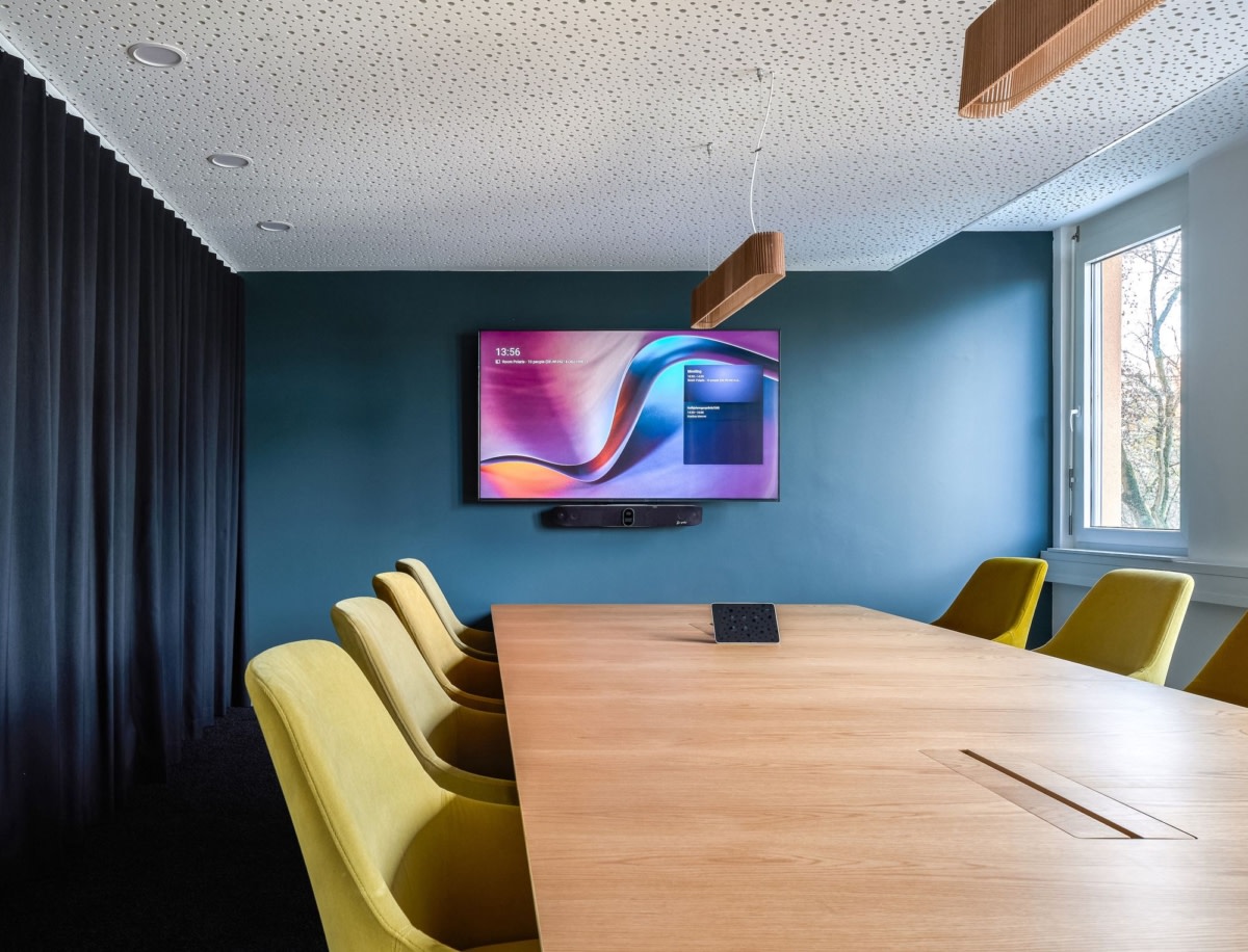 Vitronic Offices - Wiesbaden | Office Snapshots