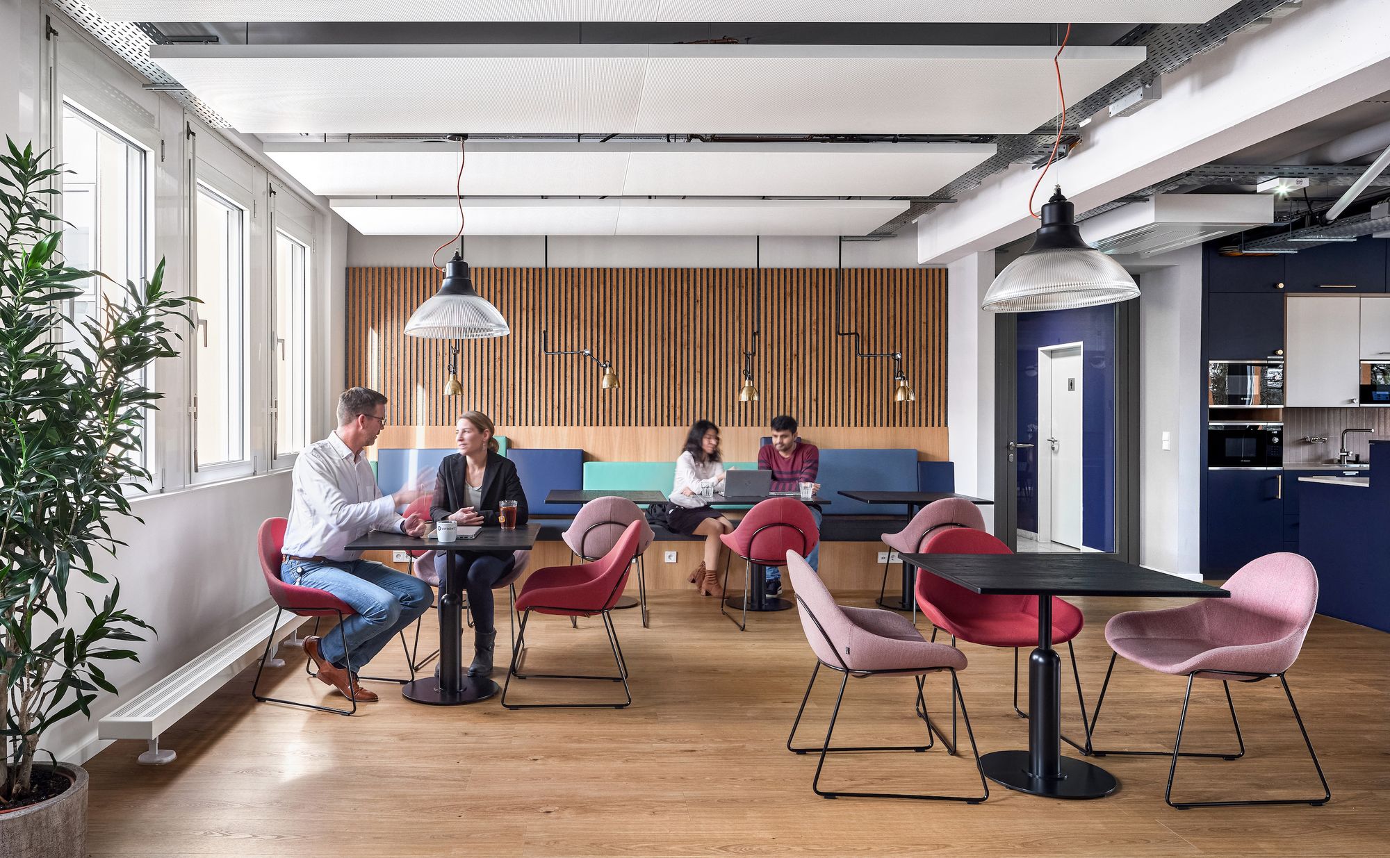 Vitronic Offices - Wiesbaden | Office Snapshots
