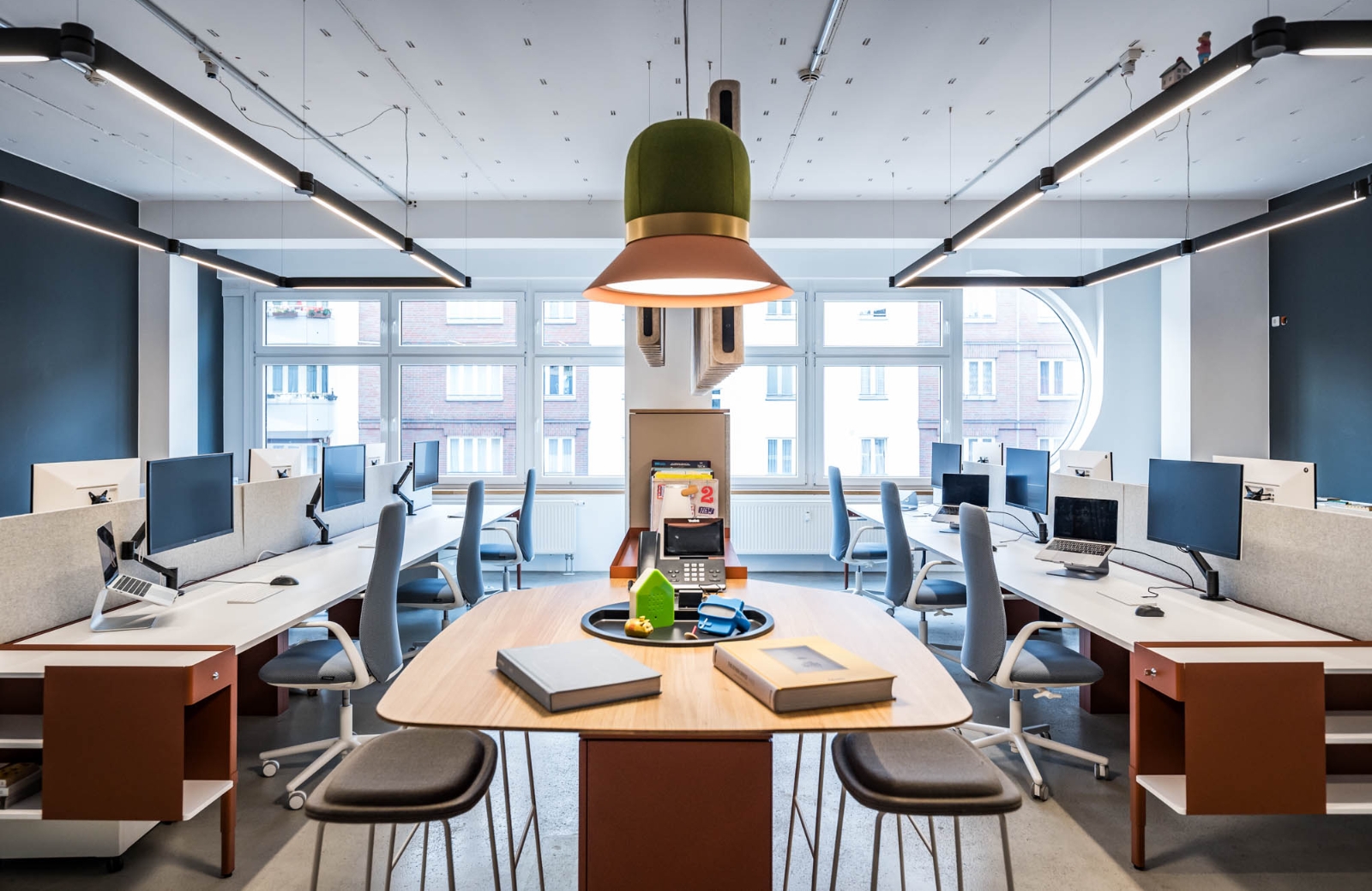 ACTINCOMMON Offices and Haworth Showroom - Berlin | Office Snapshots