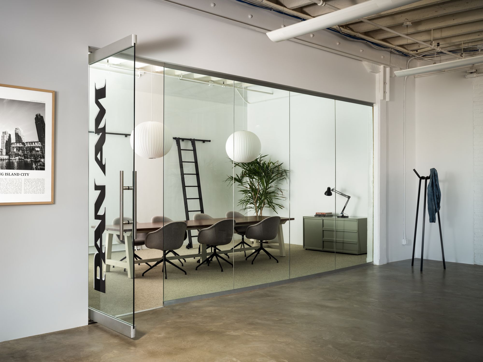 DesignStudio Offices - Long Island City | Office Snapshots