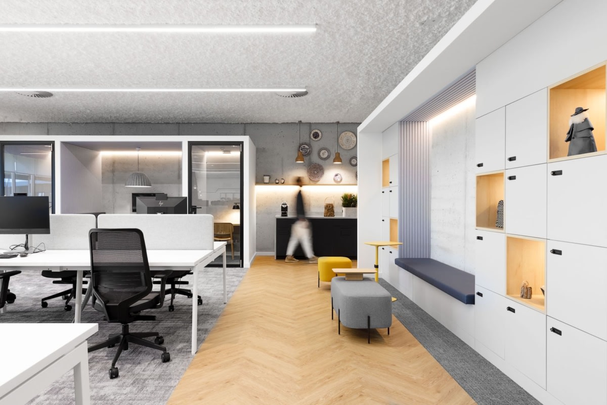 KPMG Offices - Évora | Office Snapshots