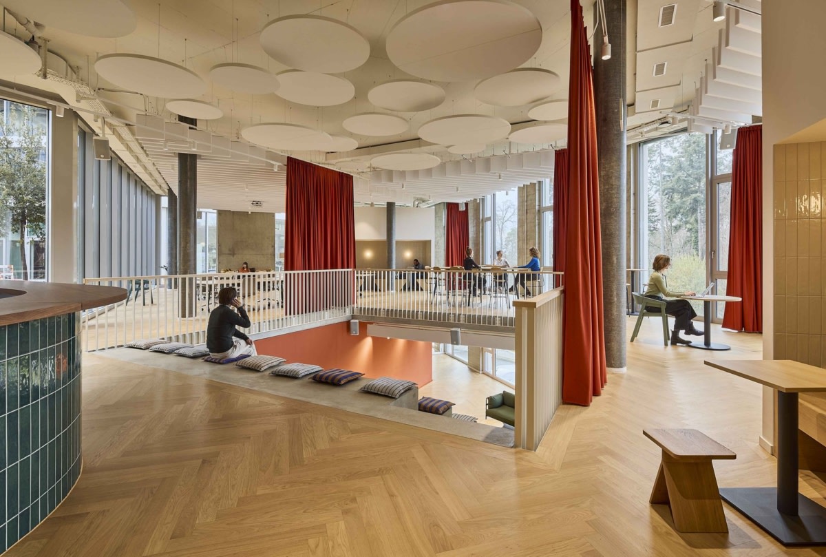 QoQa Offices - Lausanne | Office Snapshots