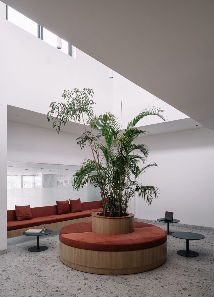 Singhania Motors Offices - Ranchi | Office Snapshots